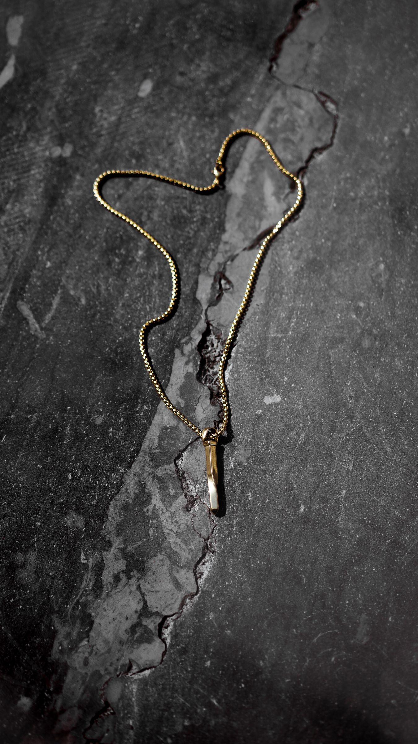 Gold Chains iPhone Wallpapers - Top Free Gold Chains iPhone Backgrounds ...