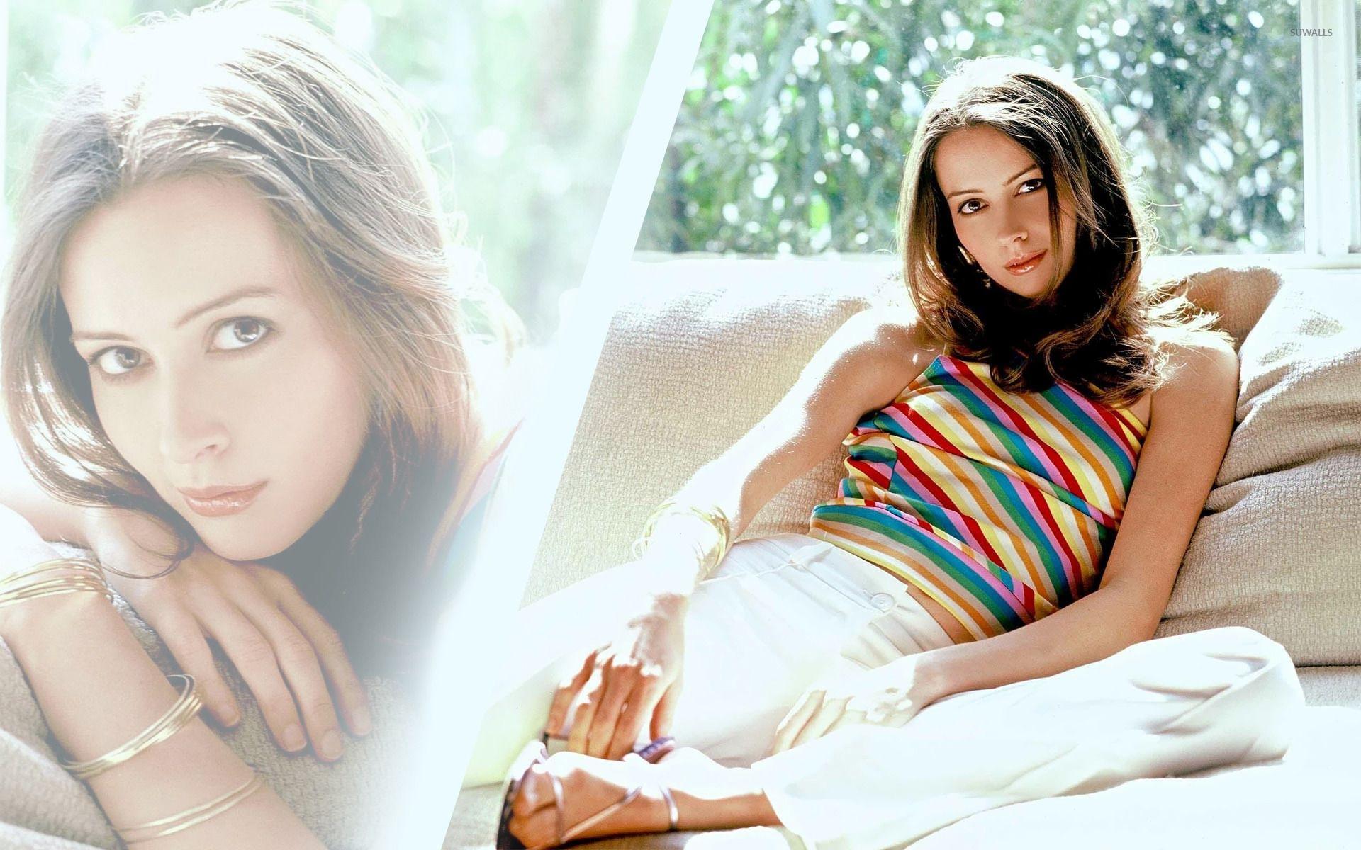 Amy Acker Wallpapers - Top Free Amy Acker Backgrounds - WallpaperAccess