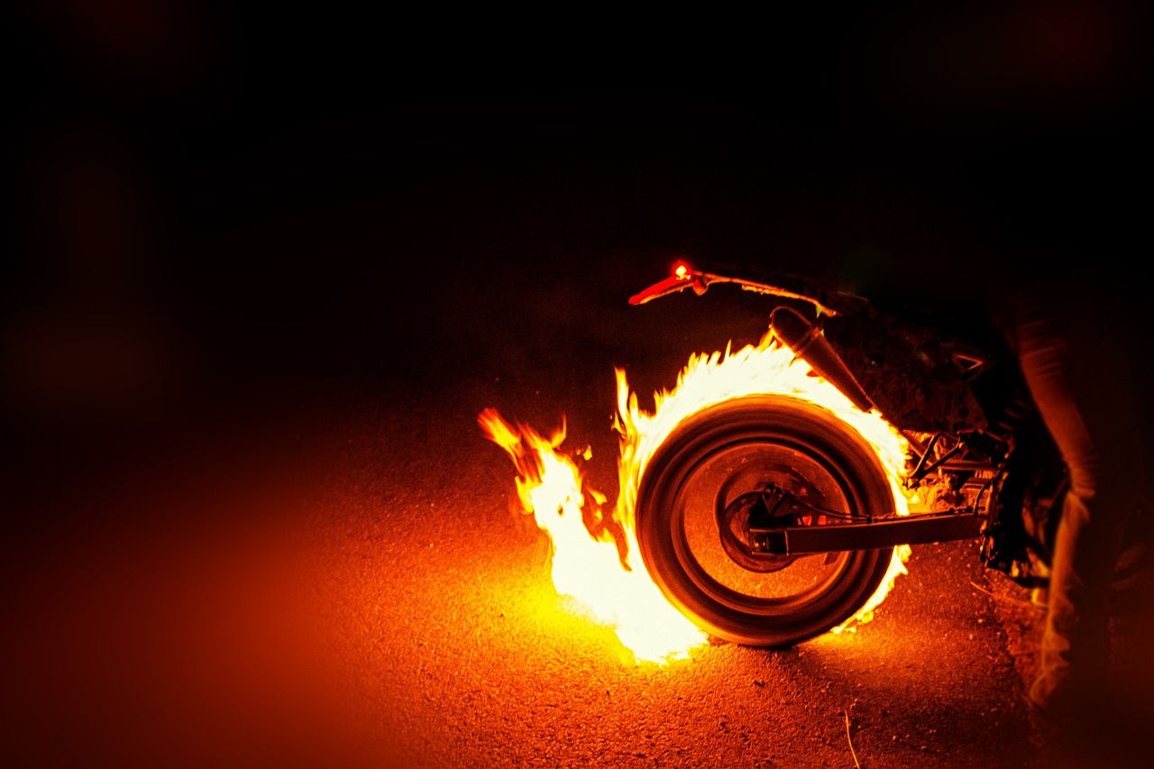 Motorcycle Tire Wallpapers - Top Free Motorcycle Tire Backgrounds ...