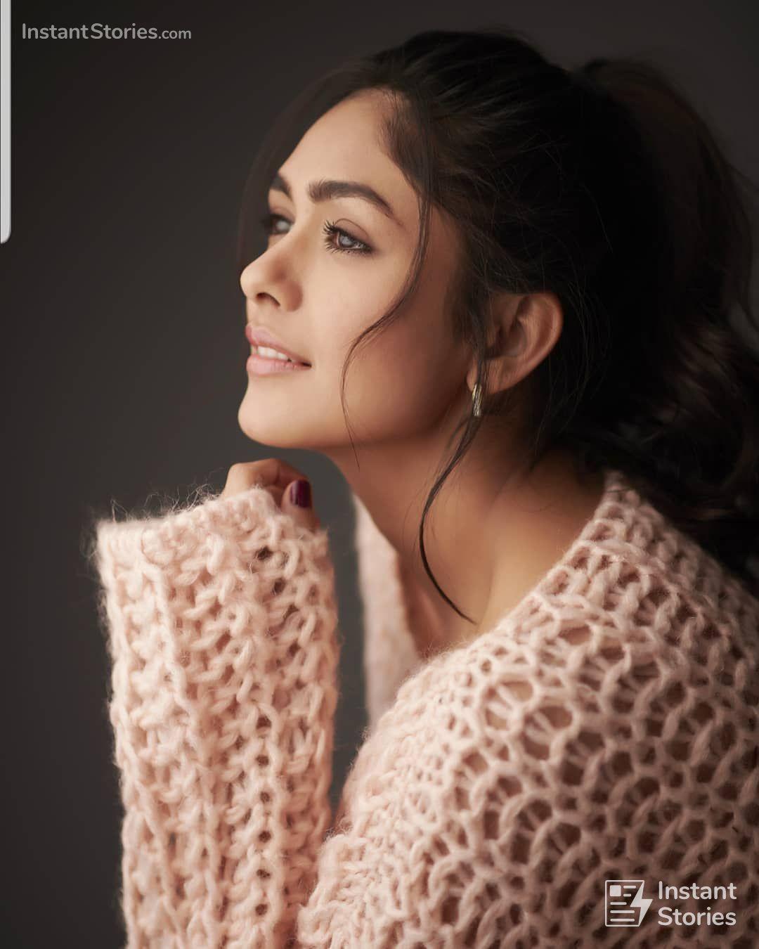 Mrunal Thakur Wallpapers - Top Free Mrunal Thakur Backgrounds ...