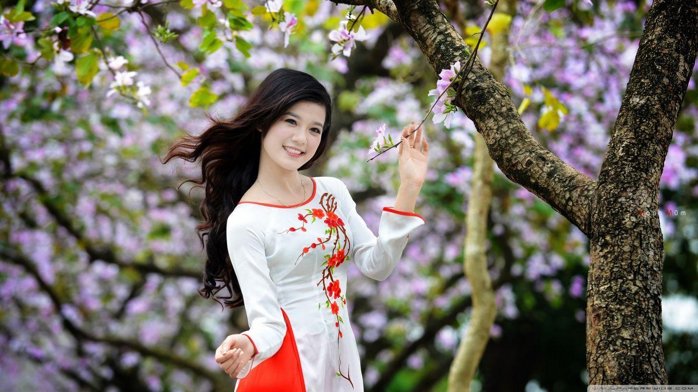 Spring Woman Wallpapers - Top Free Spring Woman Backgrounds ...