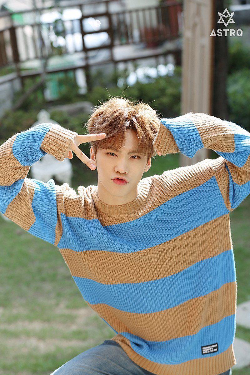 Astro Rocky Wallpapers - Top Free Astro Rocky Backgrounds - WallpaperAccess