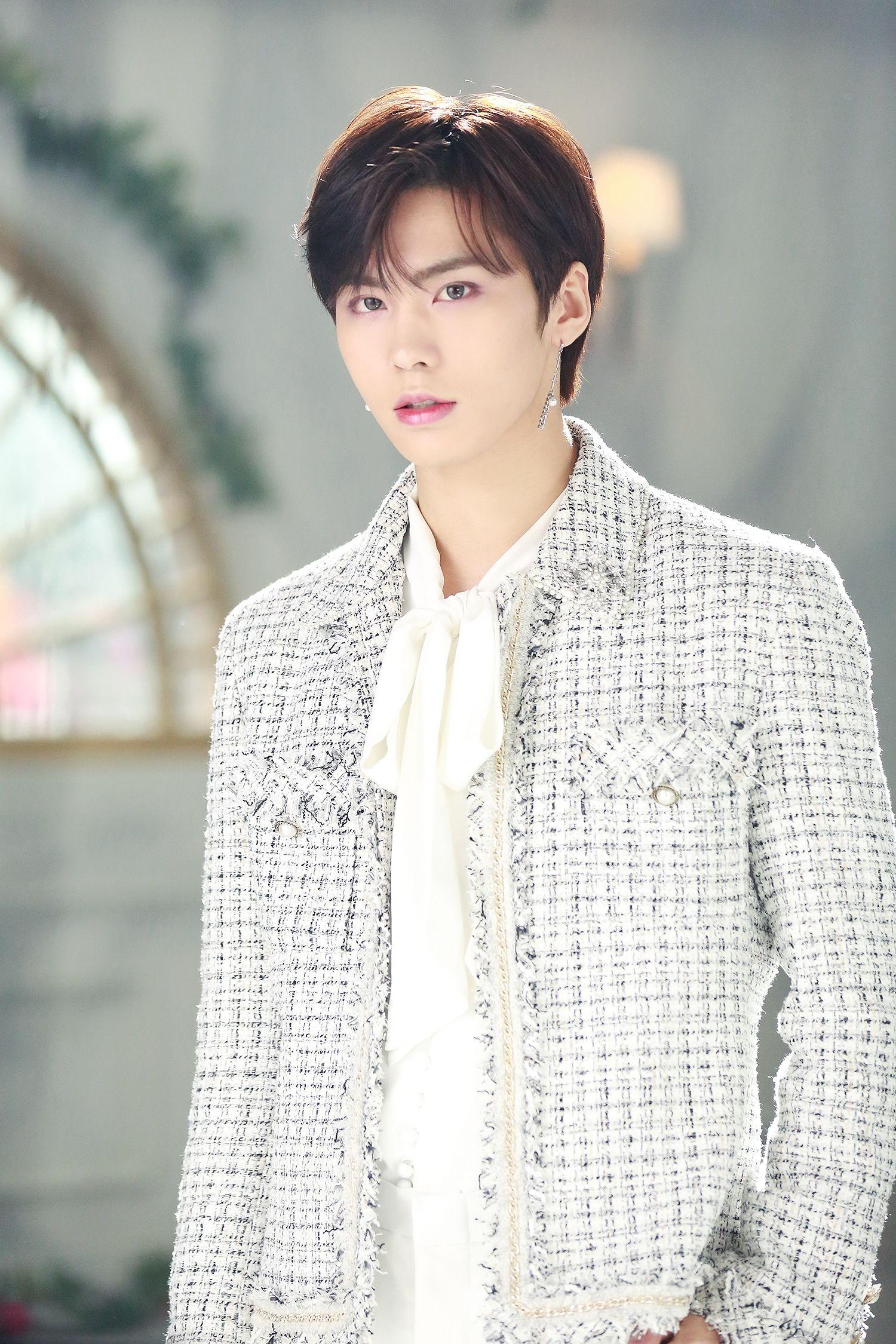 Astro Rocky Wallpapers - Top Free Astro Rocky Backgrounds - WallpaperAccess