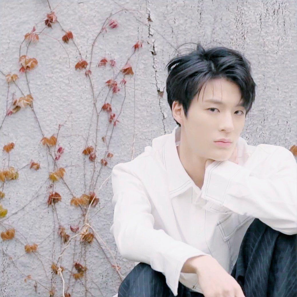Lee Jeno Wallpapers - Top Free Lee Jeno Backgrounds - WallpaperAccess