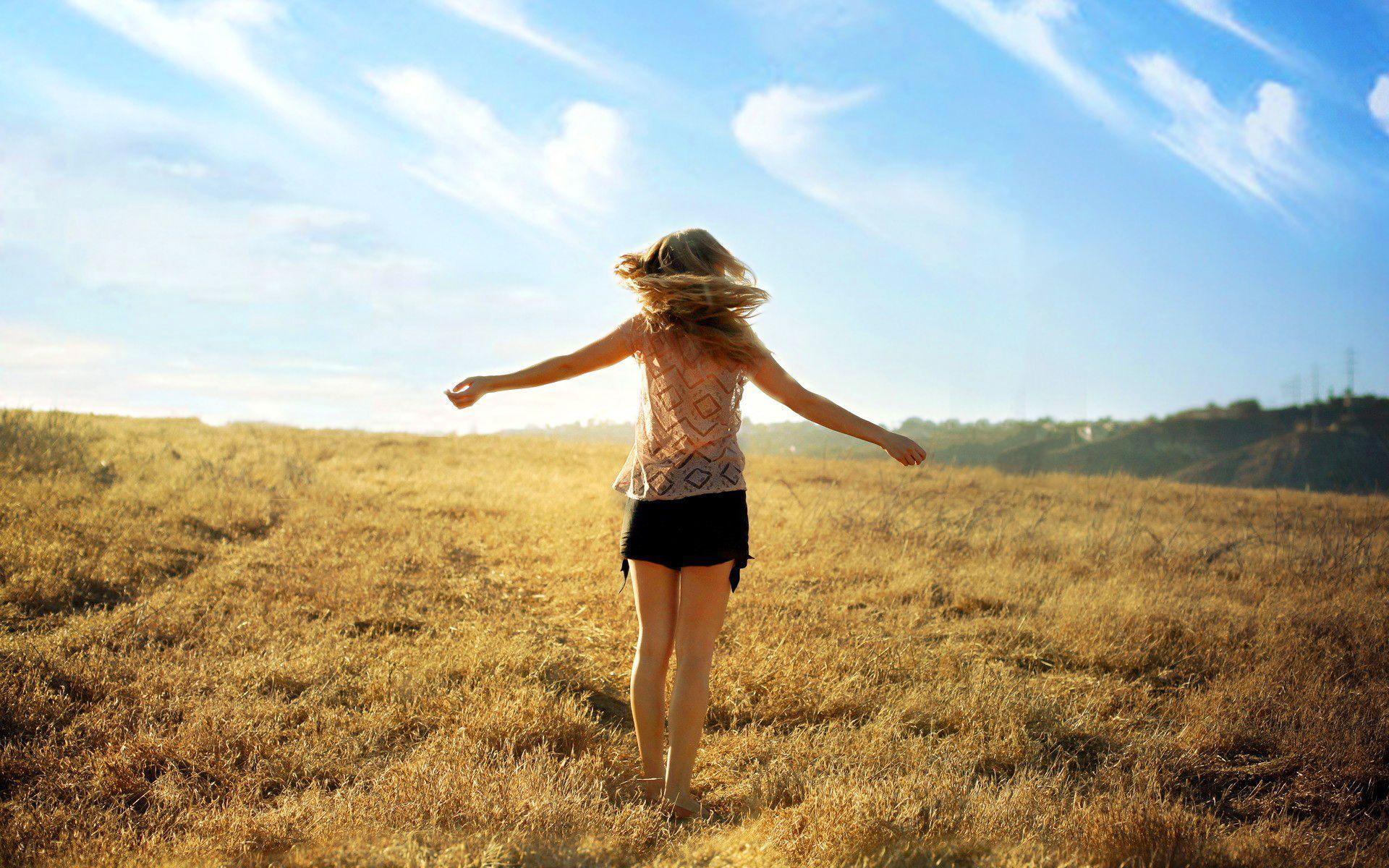 Summer Girl Wallpapers - Top Free Summer Girl Backgrounds - WallpaperAccess