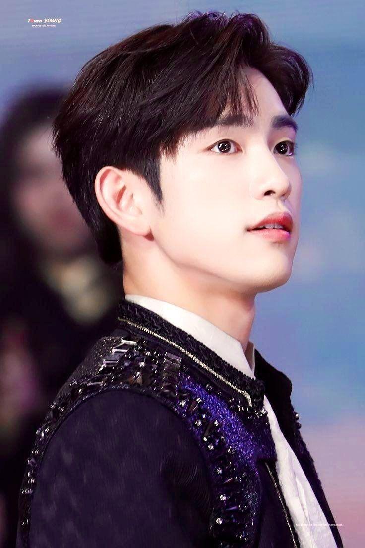 Got7 Jinyoung Wallpapers - Top Free Got7 Jinyoung Backgrounds - WallpaperAccess