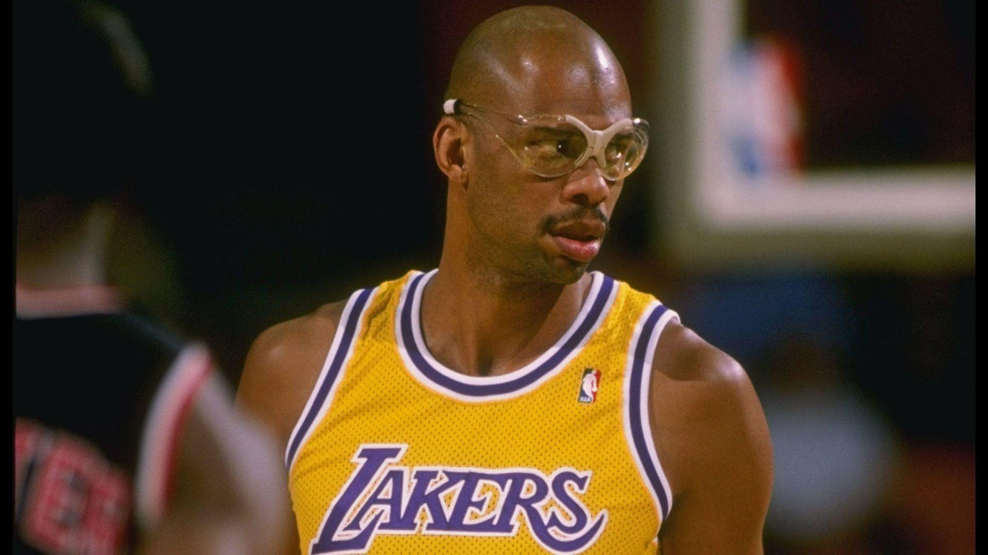 Kareem Abdul Jabbar Wallpapers - Top Free Kareem Abdul Jabbar ...