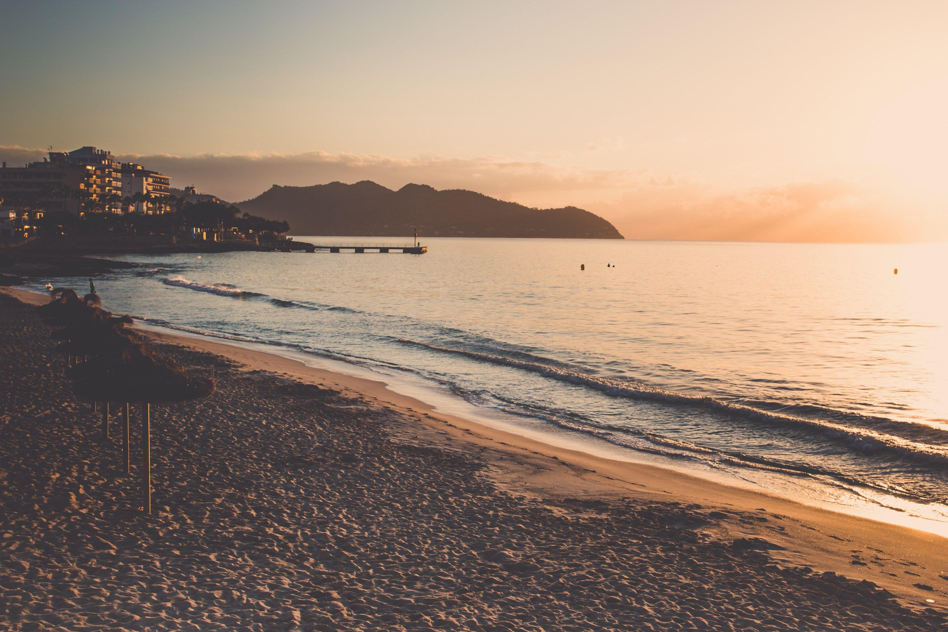 Spain Beach Wallpapers - Top Free Spain Beach Backgrounds - WallpaperAccess