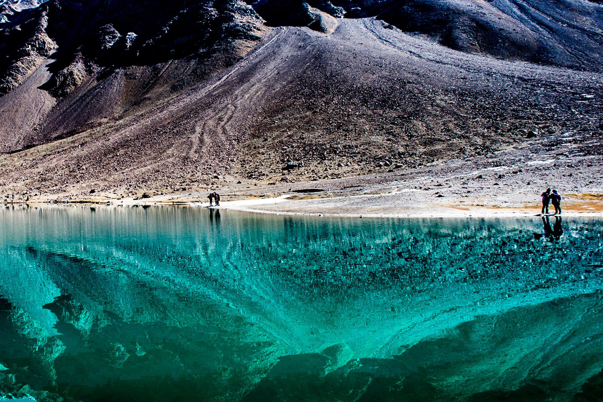 Chandratal Lake Wallpapers - Top Free Chandratal Lake Backgrounds ...