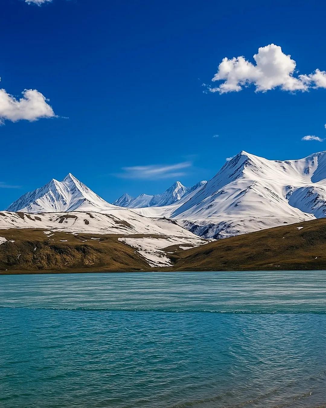 Chandratal Lake Wallpapers - Top Free Chandratal Lake Backgrounds ...