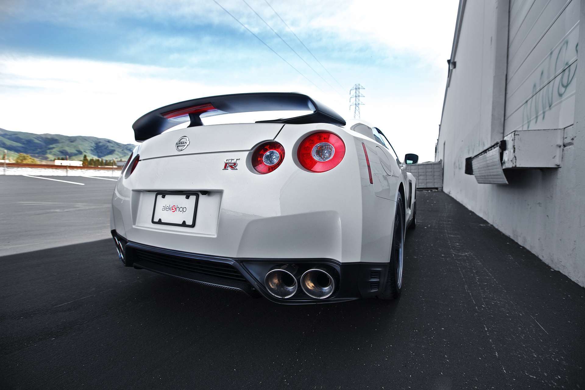 White GTR Wallpapers - Top Free White GTR Backgrounds - WallpaperAccess