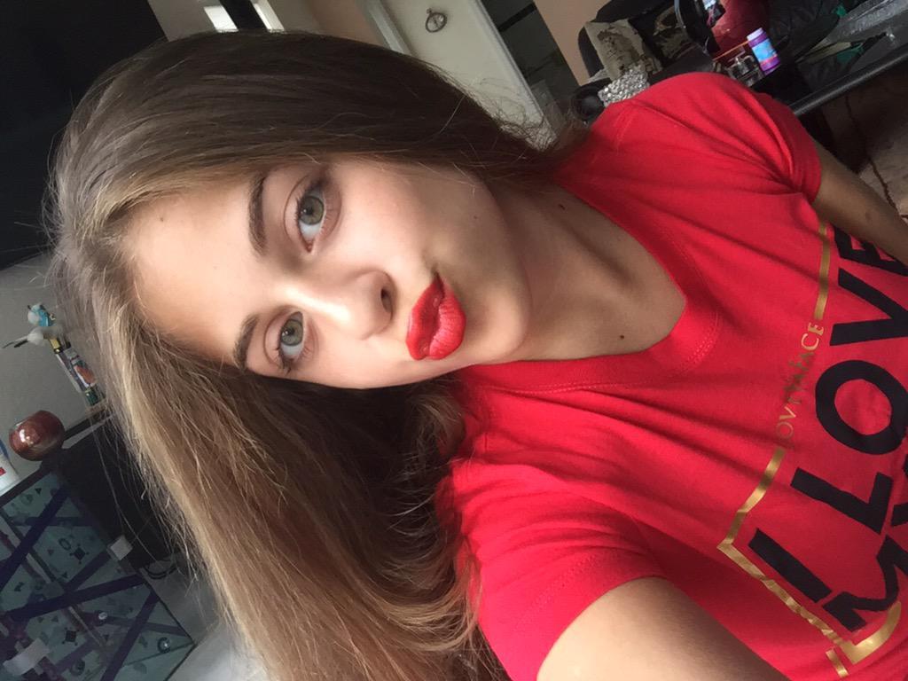 Baby Ariel Wallpapers - Top Free Baby Ariel Backgrounds - WallpaperAccess