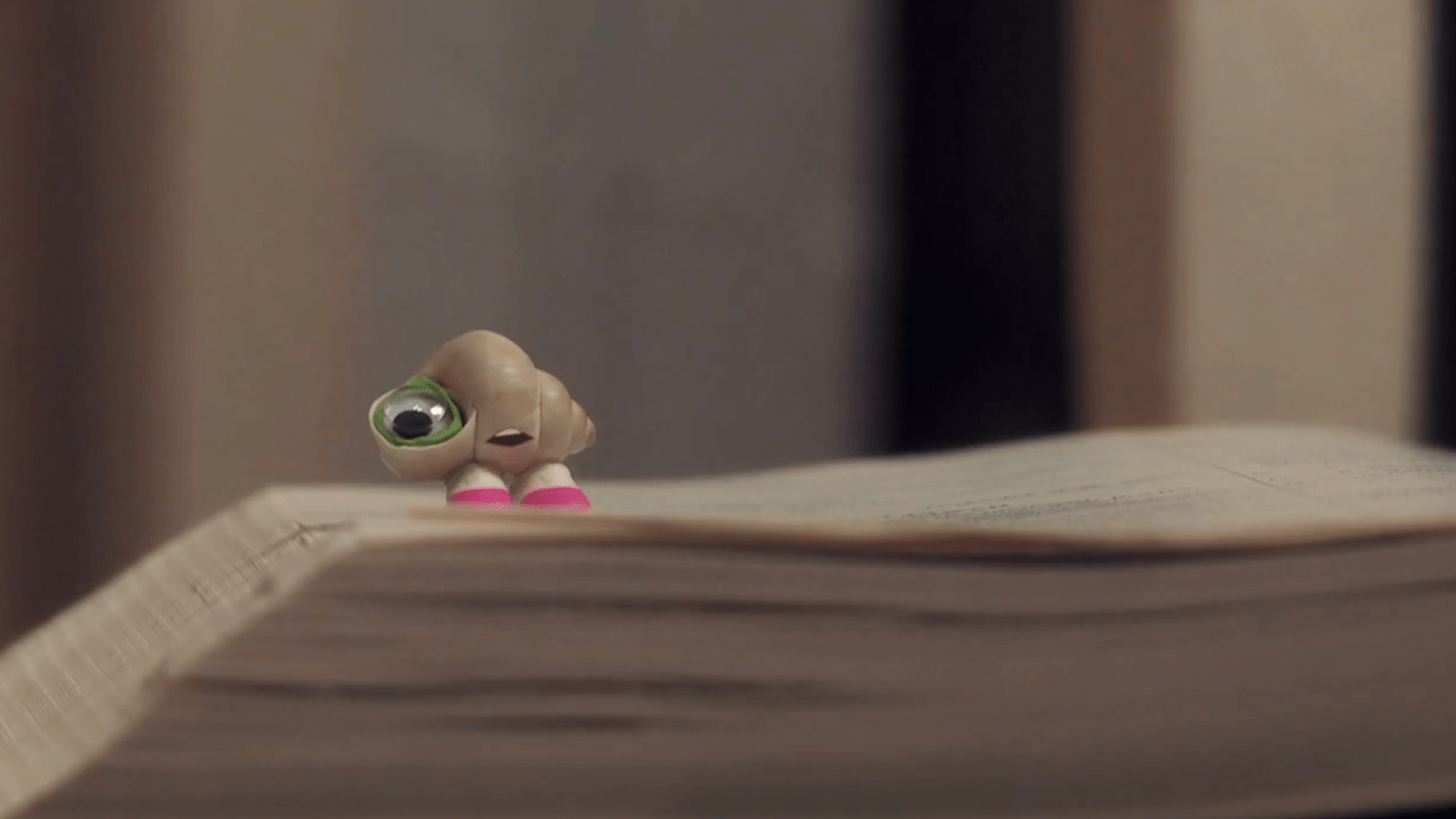 Marcel The Shell Wallpapers - Top Free Marcel The Shell Backgrounds ...