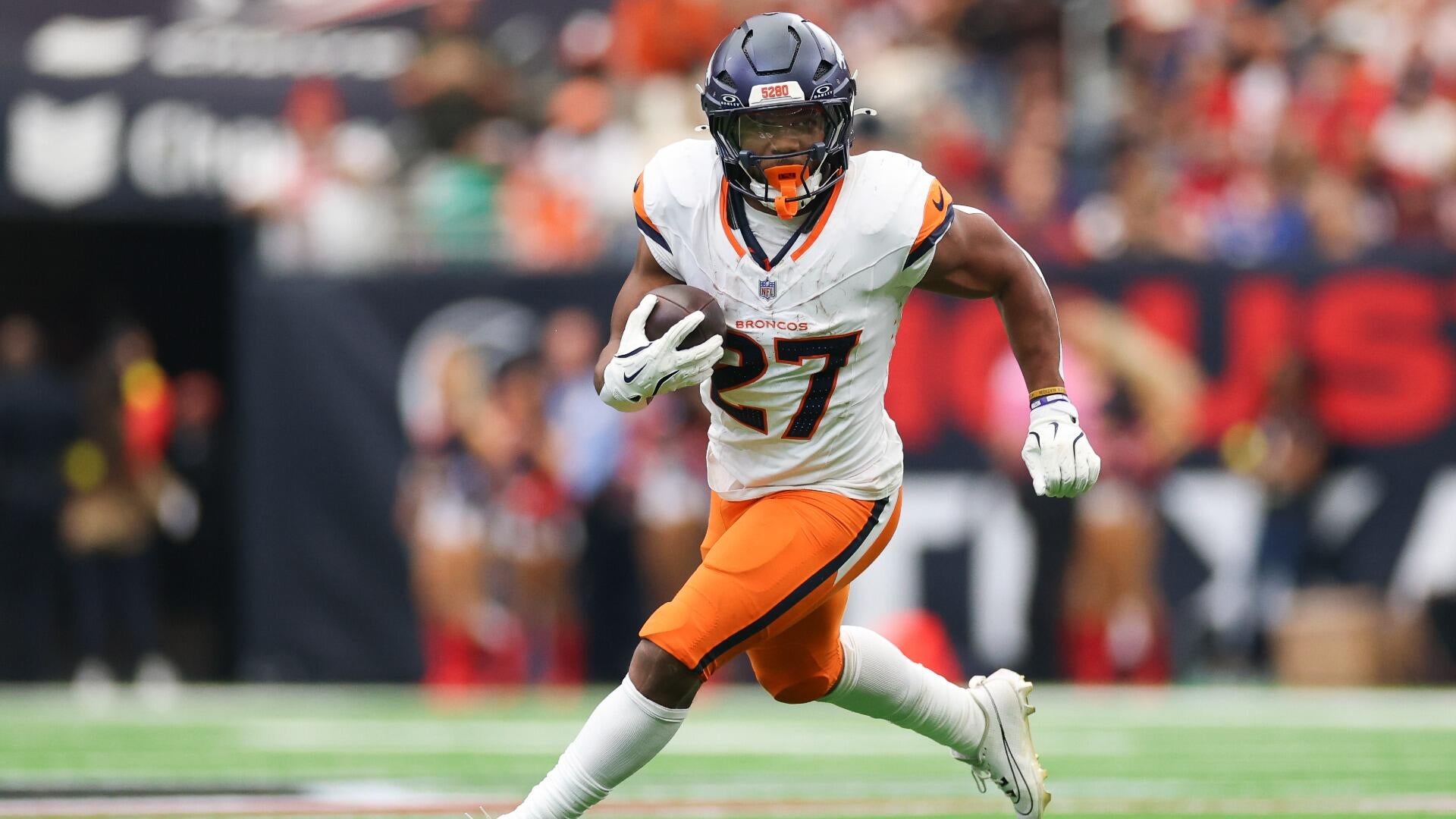 JK Dobbins Wallpapers - Top Free JK Dobbins Backgrounds - WallpaperAccess