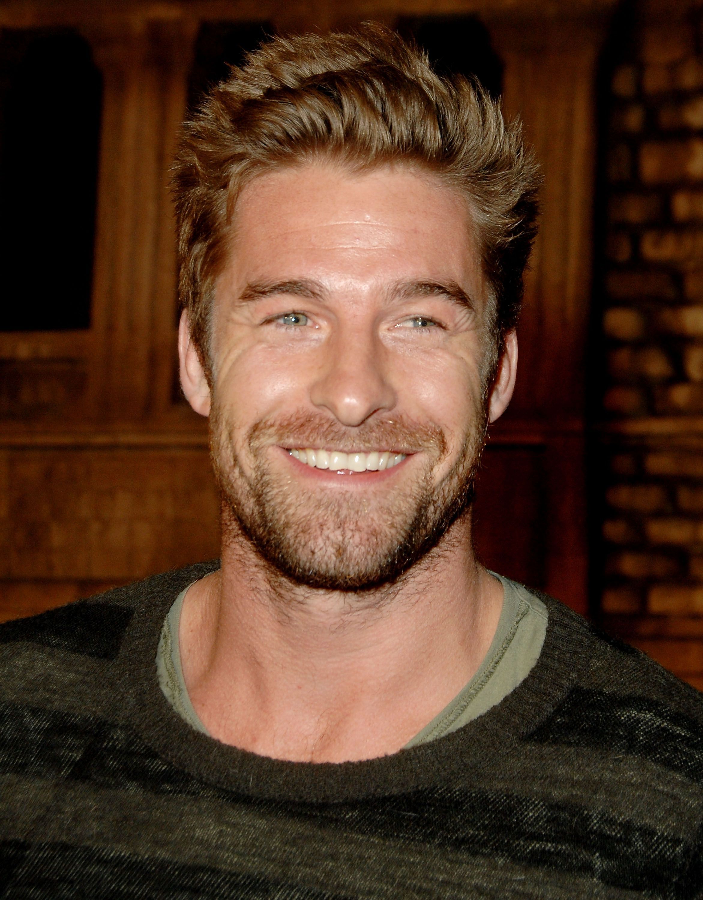 Scott Speedman Wallpapers - Top Free Scott Speedman Backgrounds ...