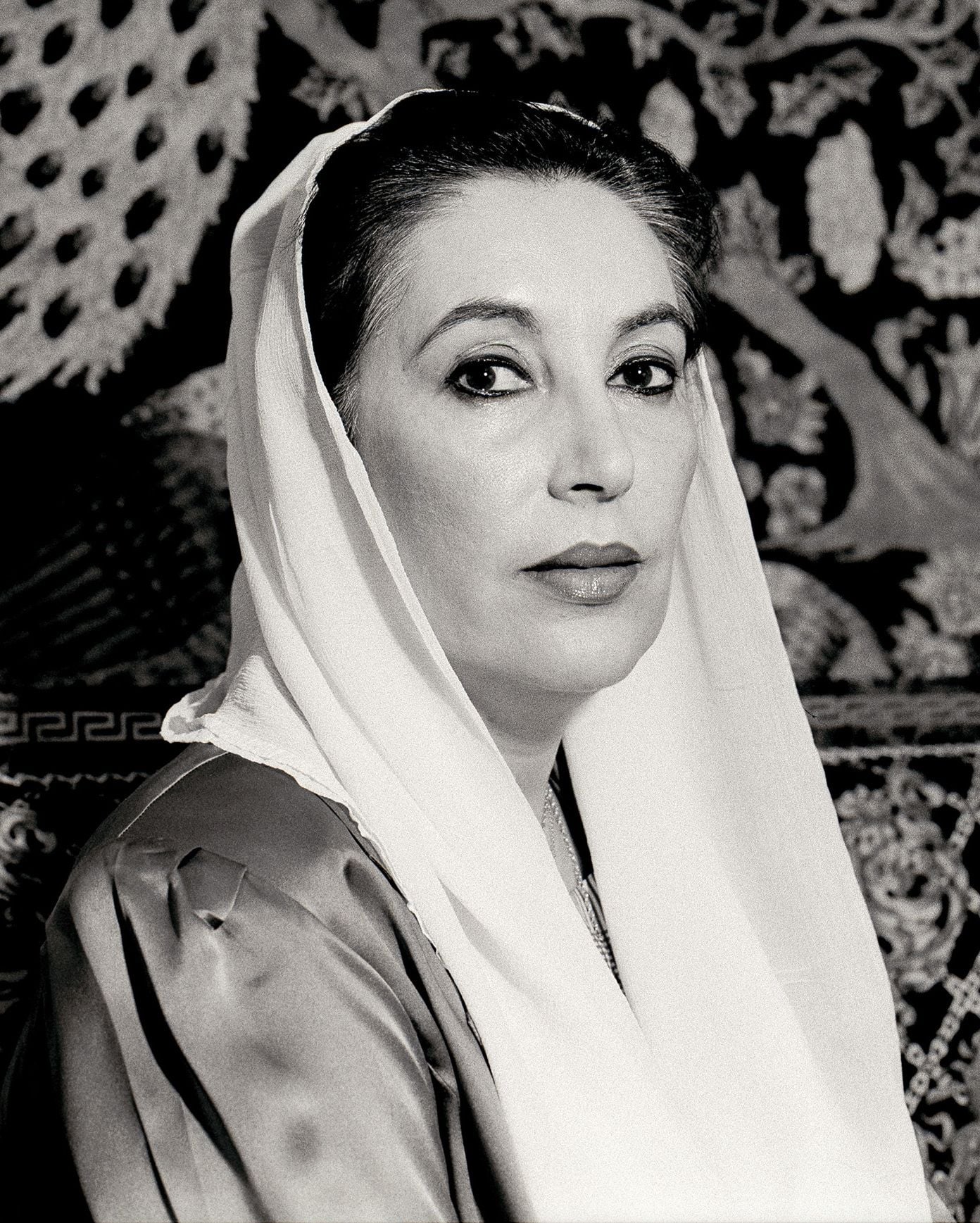 Benazir Bhutto Wallpapers - Top Free Benazir Bhutto Backgrounds ...