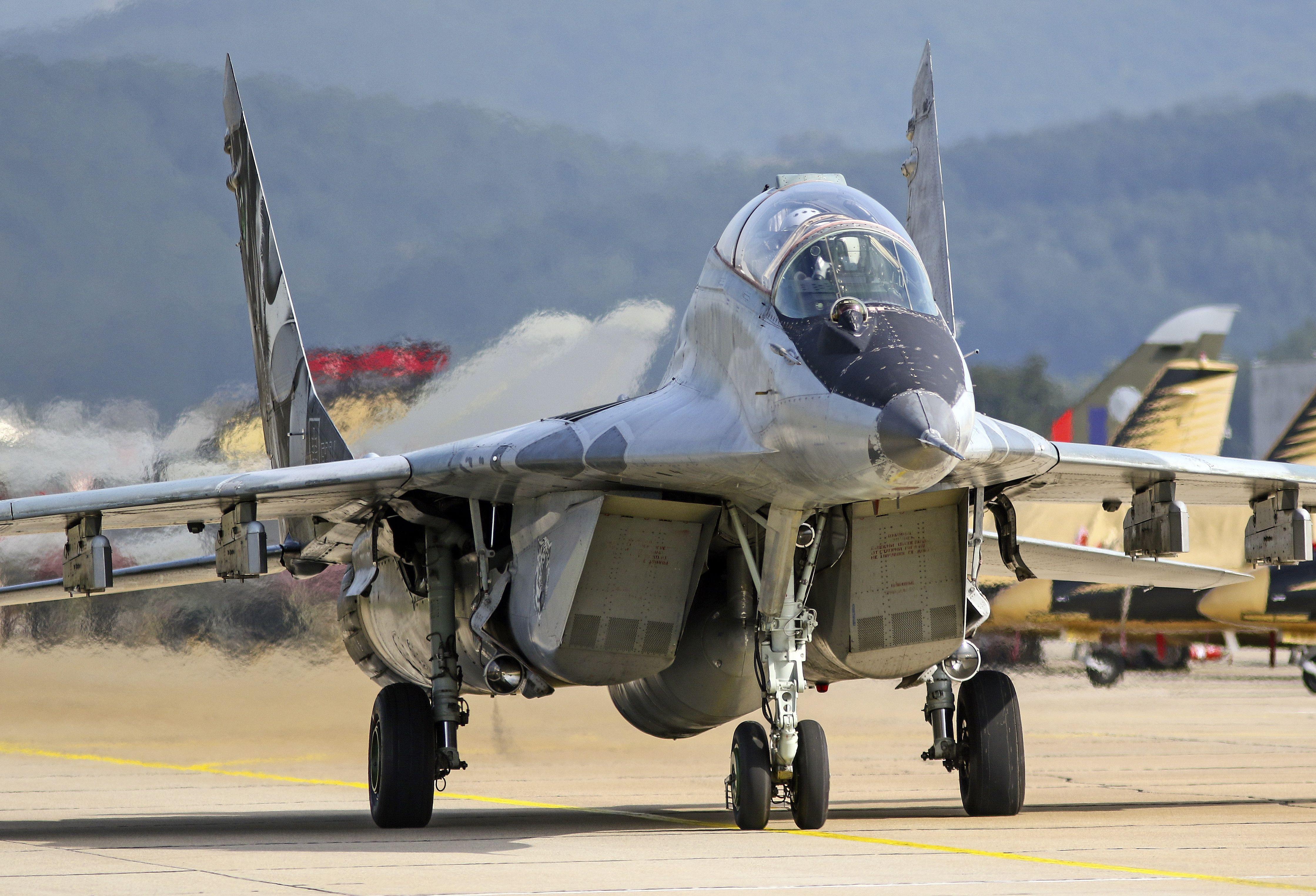 Mikoyan MiG-29 Wallpapers - Top Free Mikoyan MiG-29 Backgrounds ...