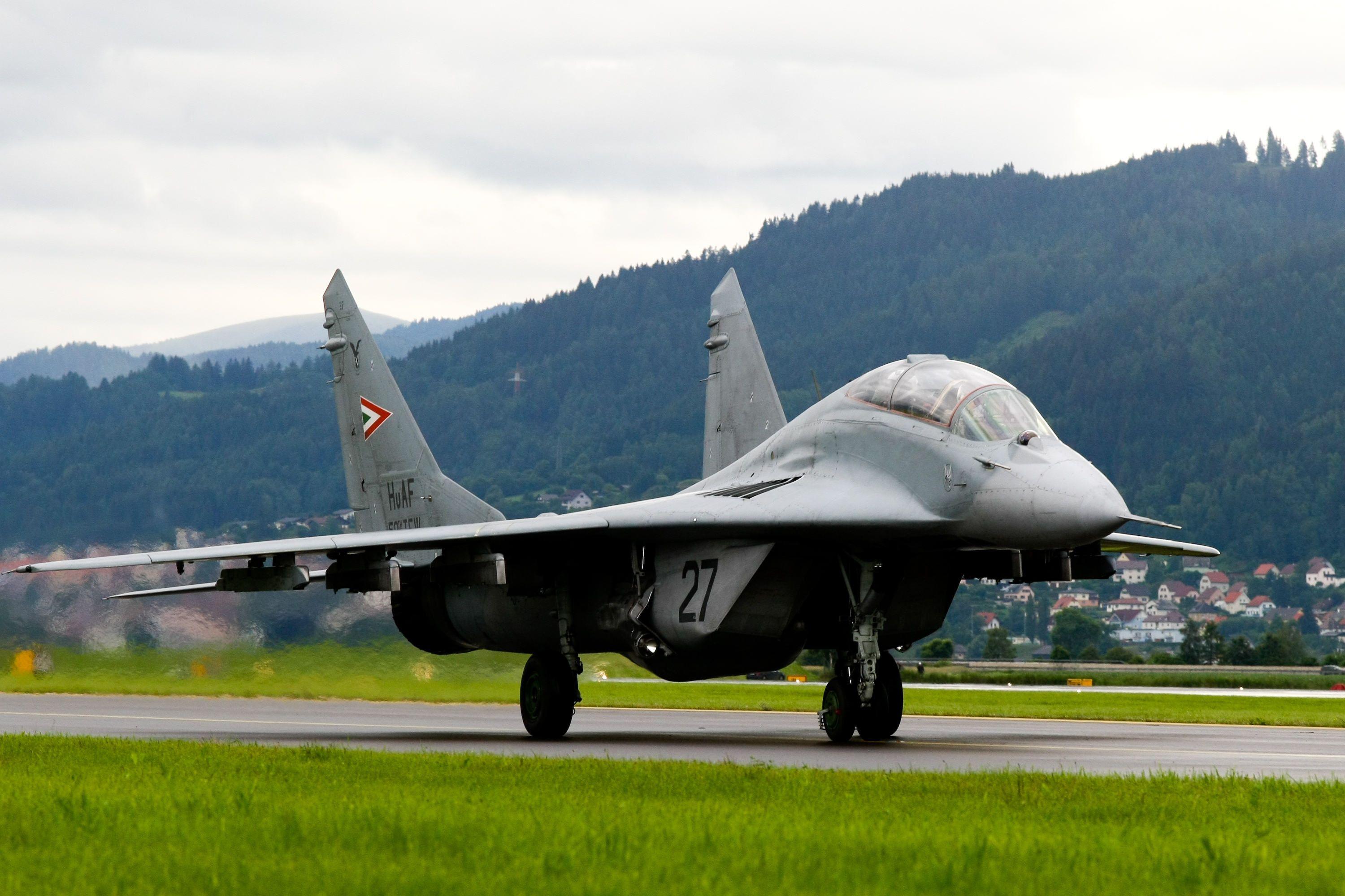 Mikoyan MiG-29 Wallpapers - Top Free Mikoyan MiG-29 Backgrounds ...