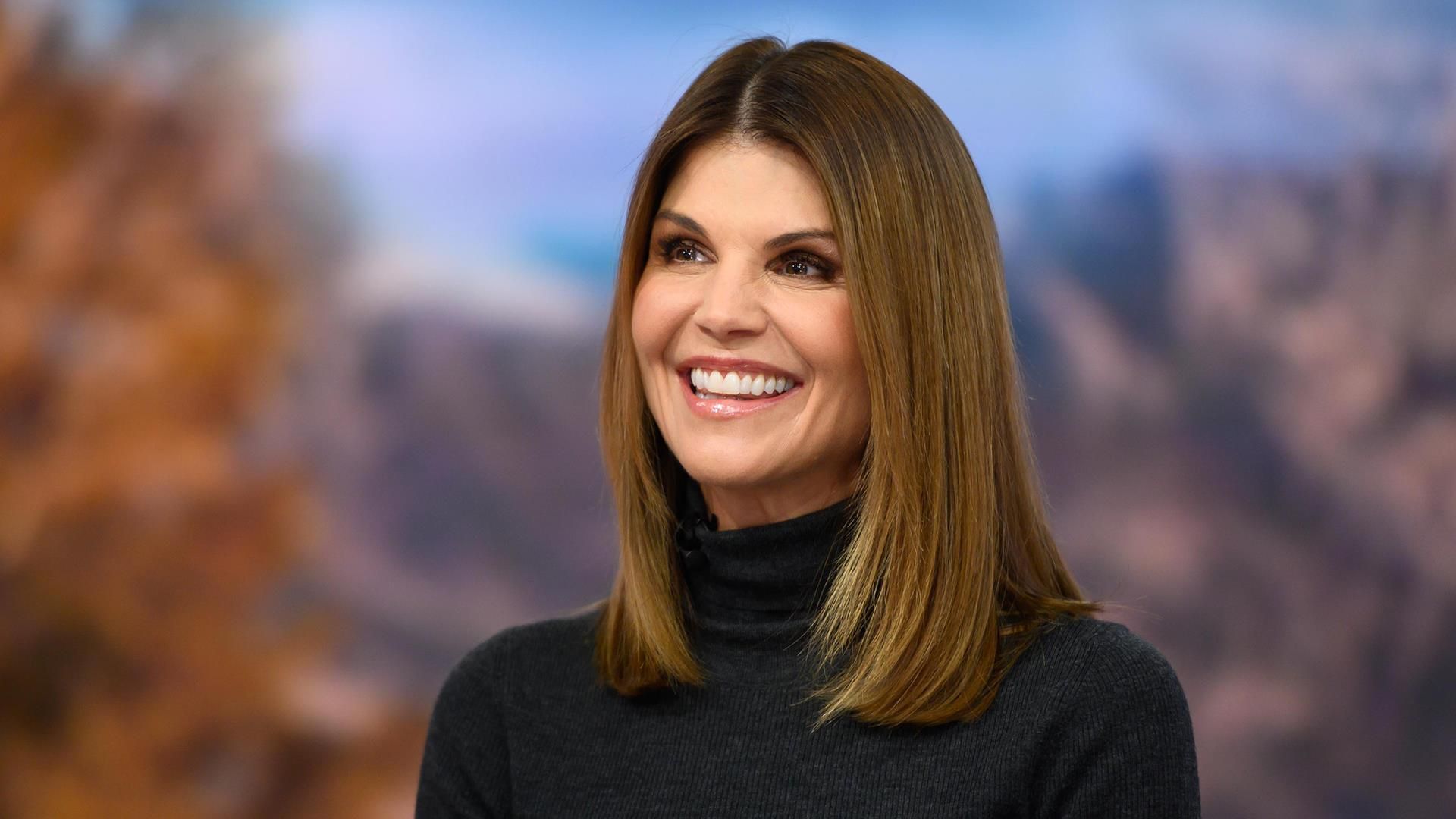 Lori Loughlin Wallpapers - Top Free Lori Loughlin Backgrounds ...