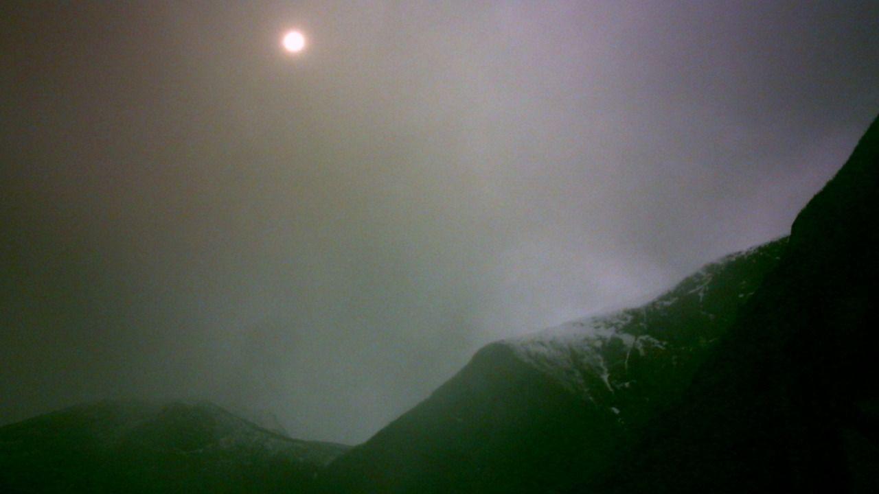 Eerie Wallpapers - Top Free Eerie Backgrounds - WallpaperAccess