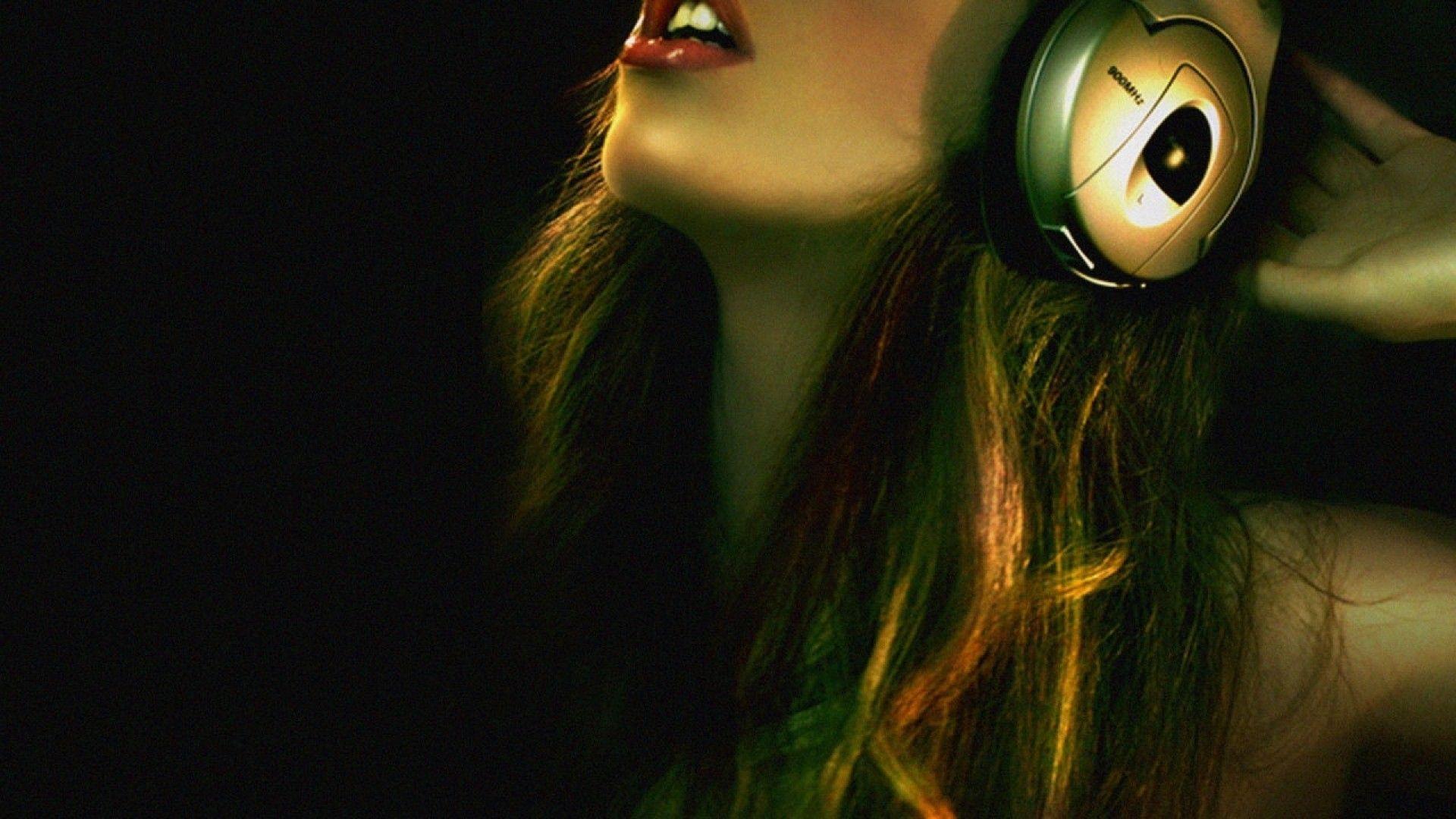 Girls Music Wallpapers - Top Free Girls Music Backgrounds - WallpaperAccess