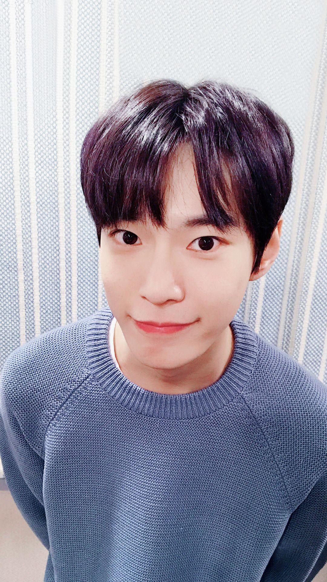 Doyoung NCT Wallpapers - Top Free Doyoung NCT Backgrounds - WallpaperAccess