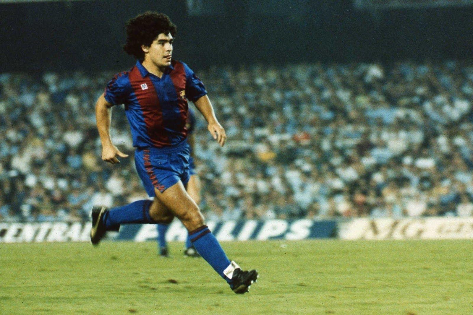 Diego Maradona Wallpapers - Top Free Diego Maradona Backgrounds ...