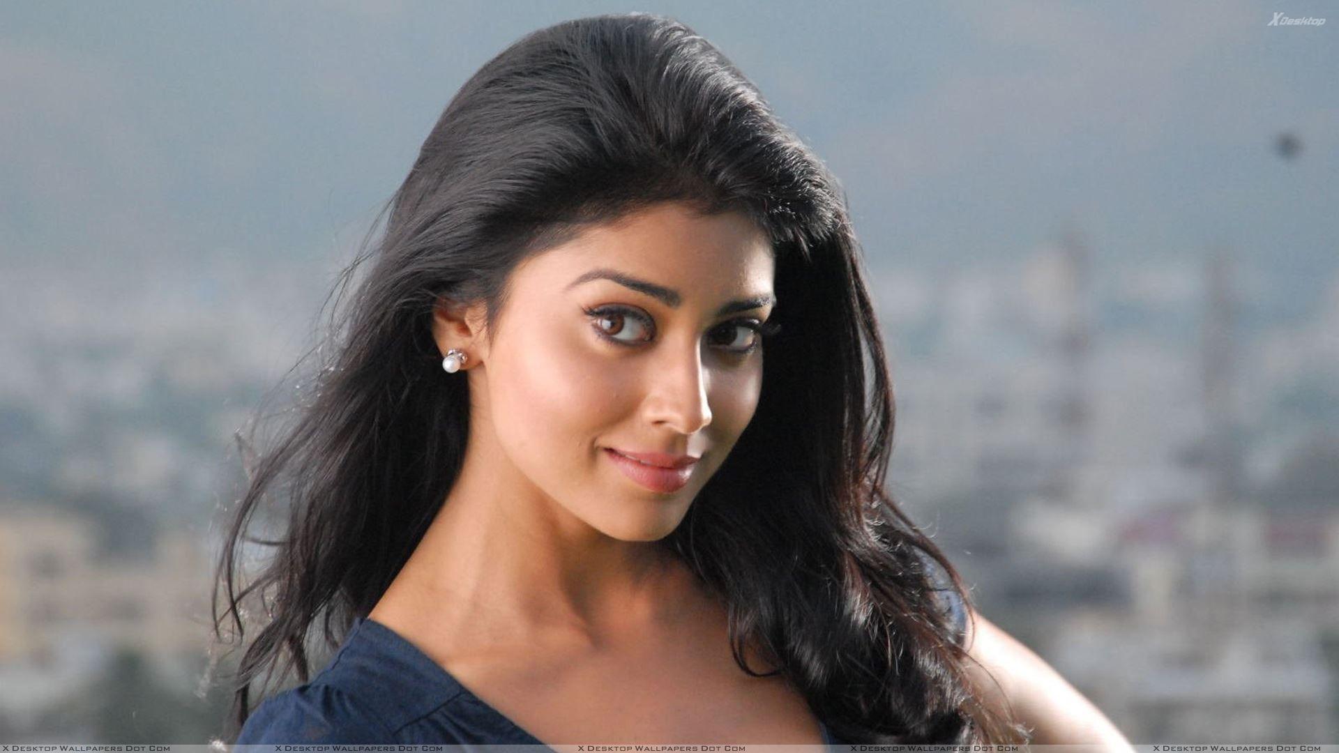 Shreya Saran Wallpapers - Top Free Shreya Saran Backgrounds ...