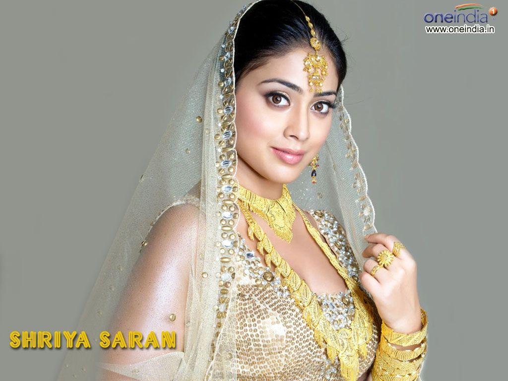 Shreya Saran Wallpapers - Top Free Shreya Saran Backgrounds ...