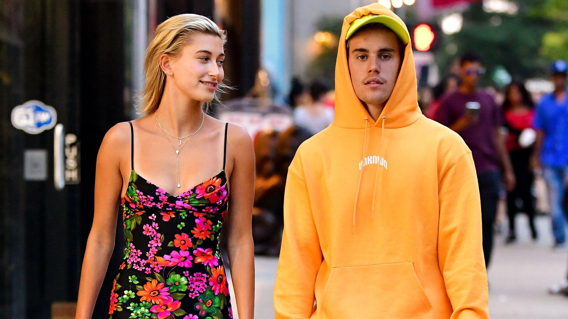 Hailey Bieber Wallpapers - Top Free Hailey Bieber Backgrounds ...