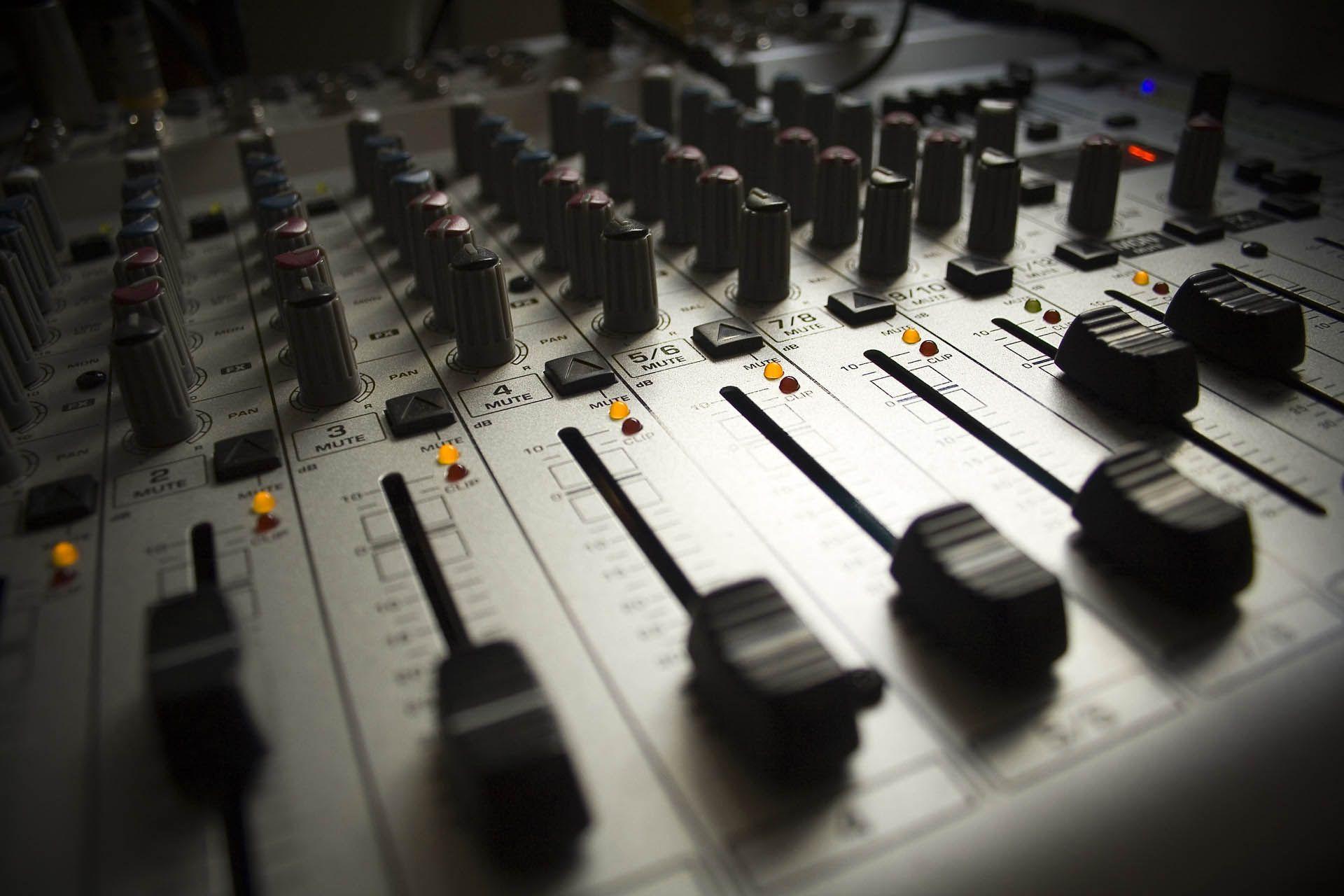 Sound Engineer Wallpapers - Top Free Sound Engineer Backgrounds ...
