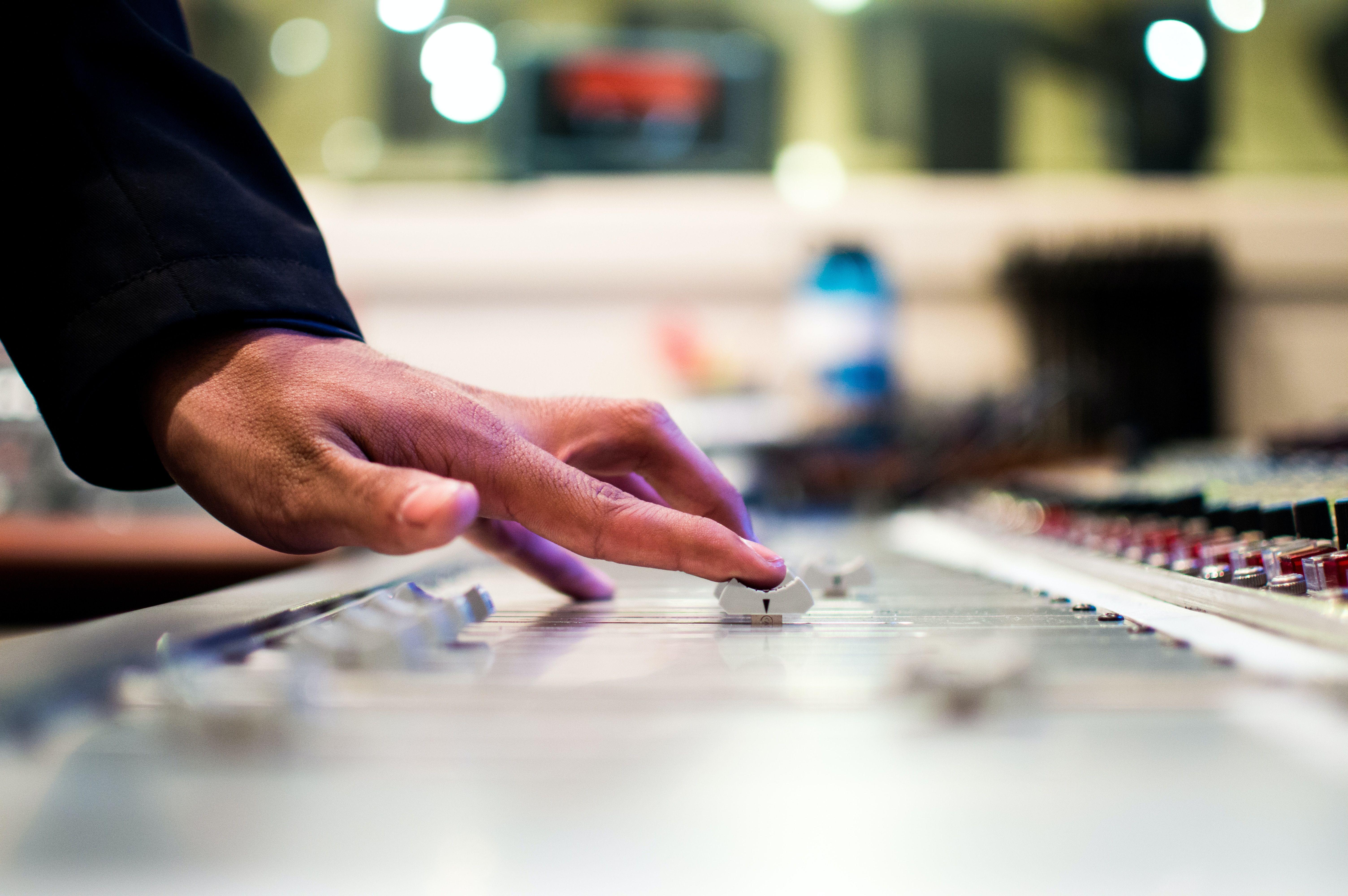 Sound Engineer Wallpapers - Top Free Sound Engineer Backgrounds ...