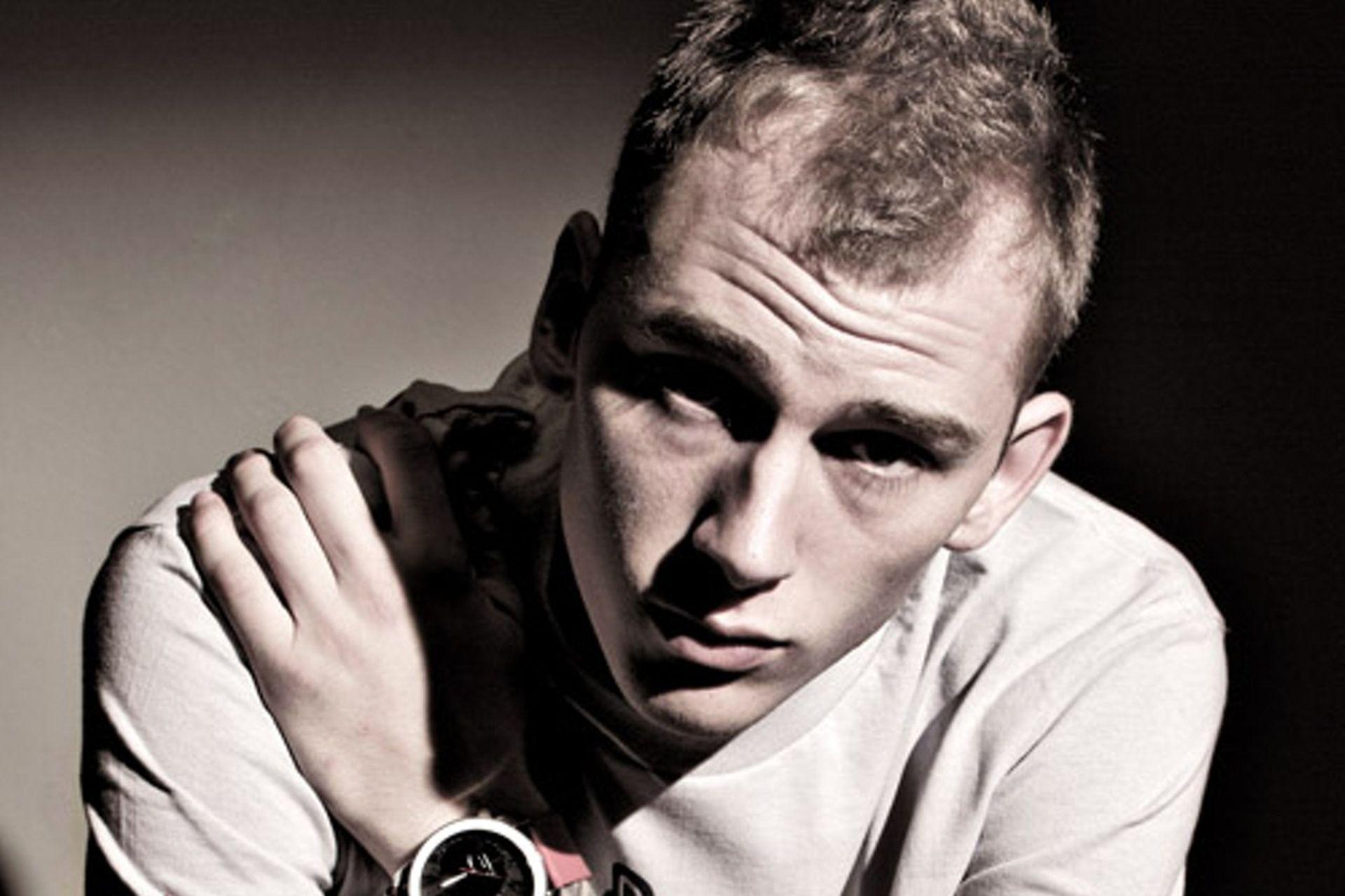 MGK Phone Wallpapers - Top Free MGK Phone Backgrounds - WallpaperAccess