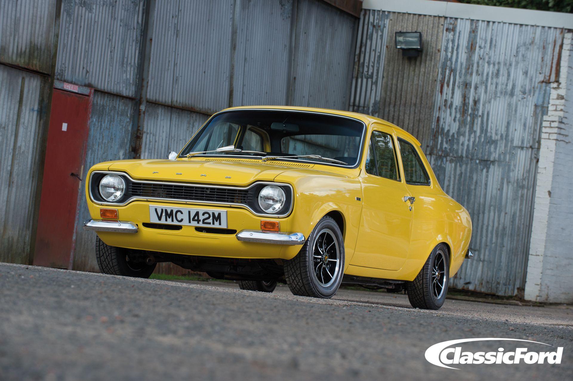 Ford Escort Wallpapers - Top Free Ford Escort Backgrounds - WallpaperAccess