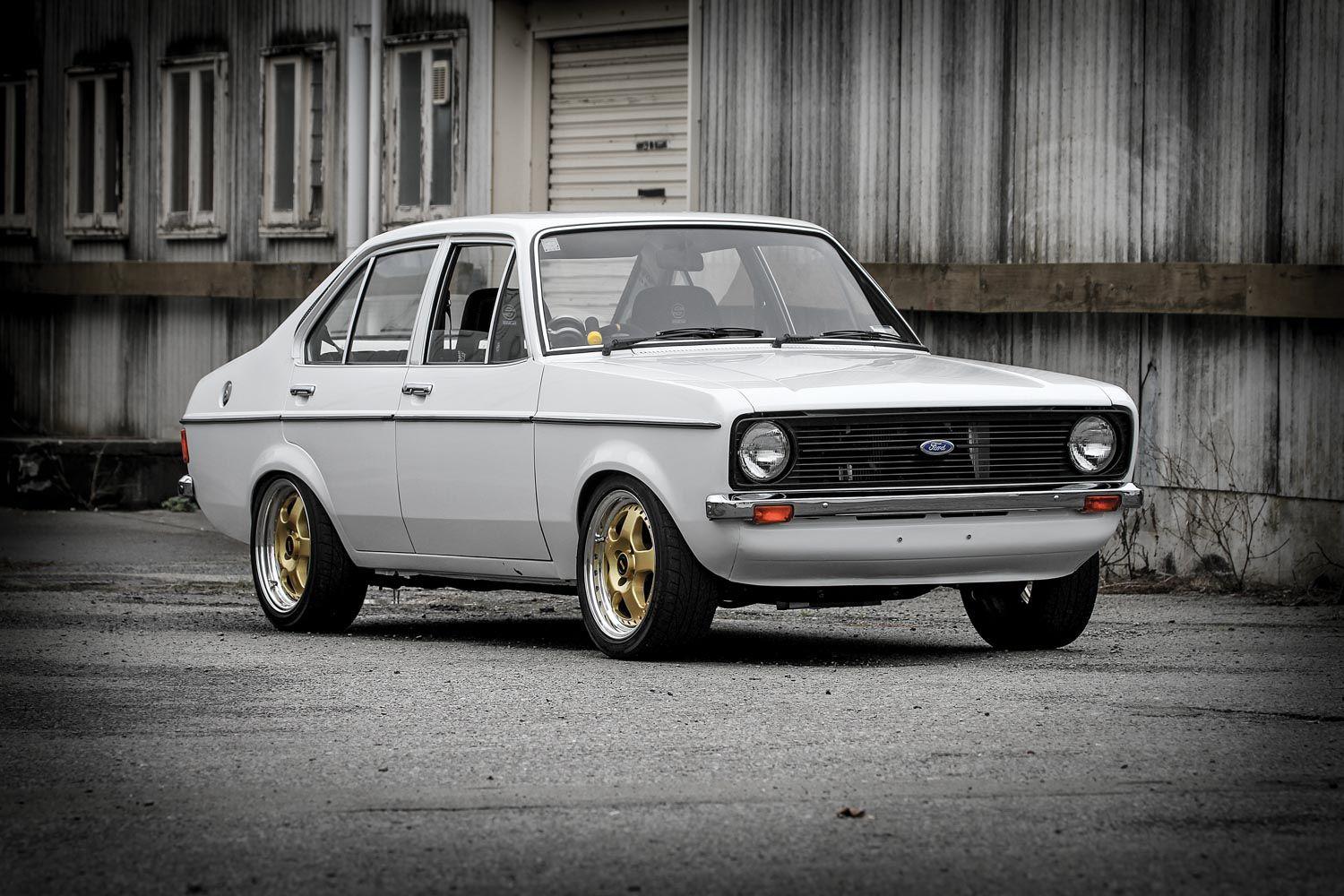 Ford Escort Wallpapers - Top Free Ford Escort Backgrounds - WallpaperAccess
