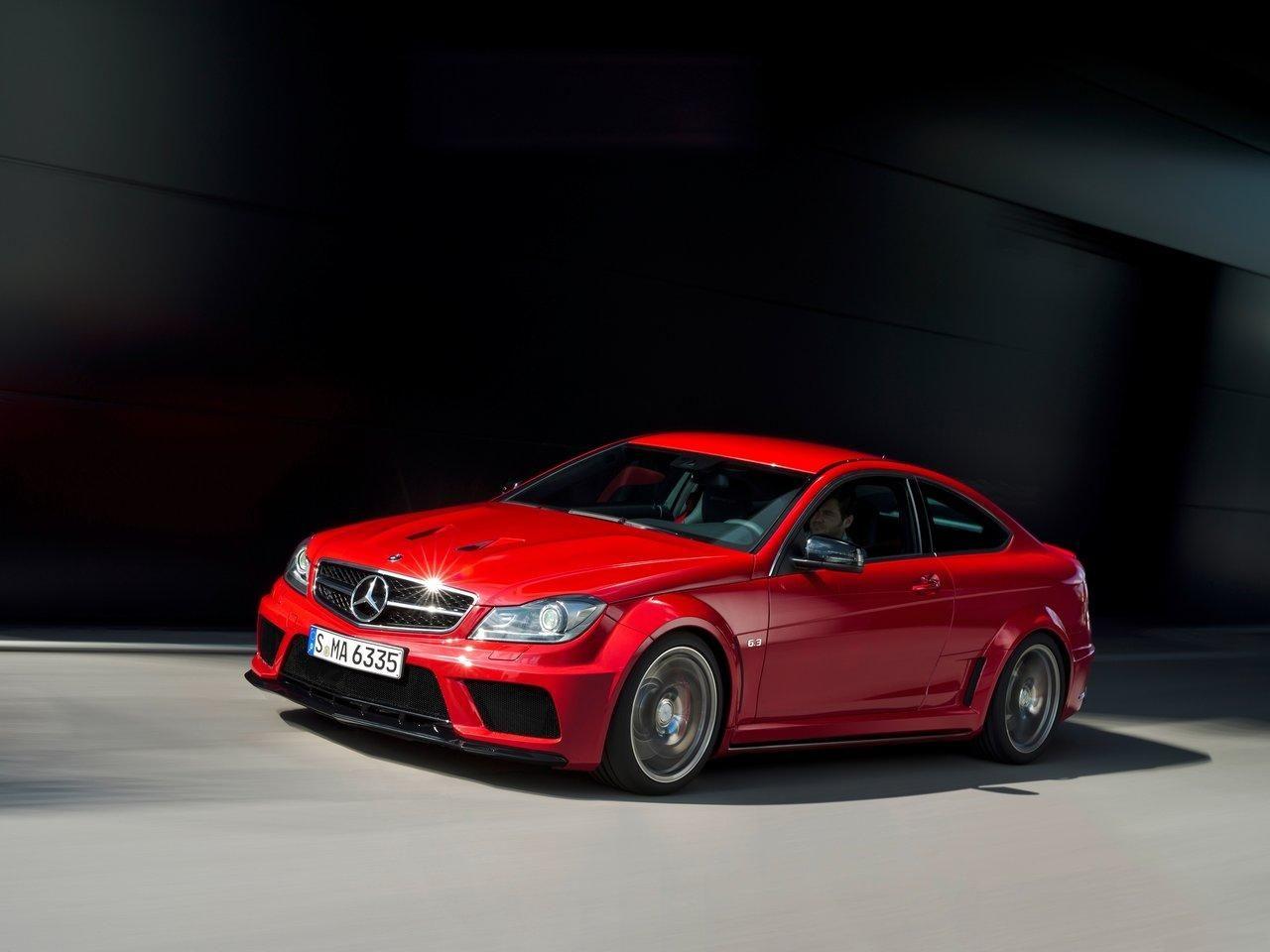 Mercedes C63 AMG Wallpapers - Top Free Mercedes C63 AMG Backgrounds - WallpaperAccess