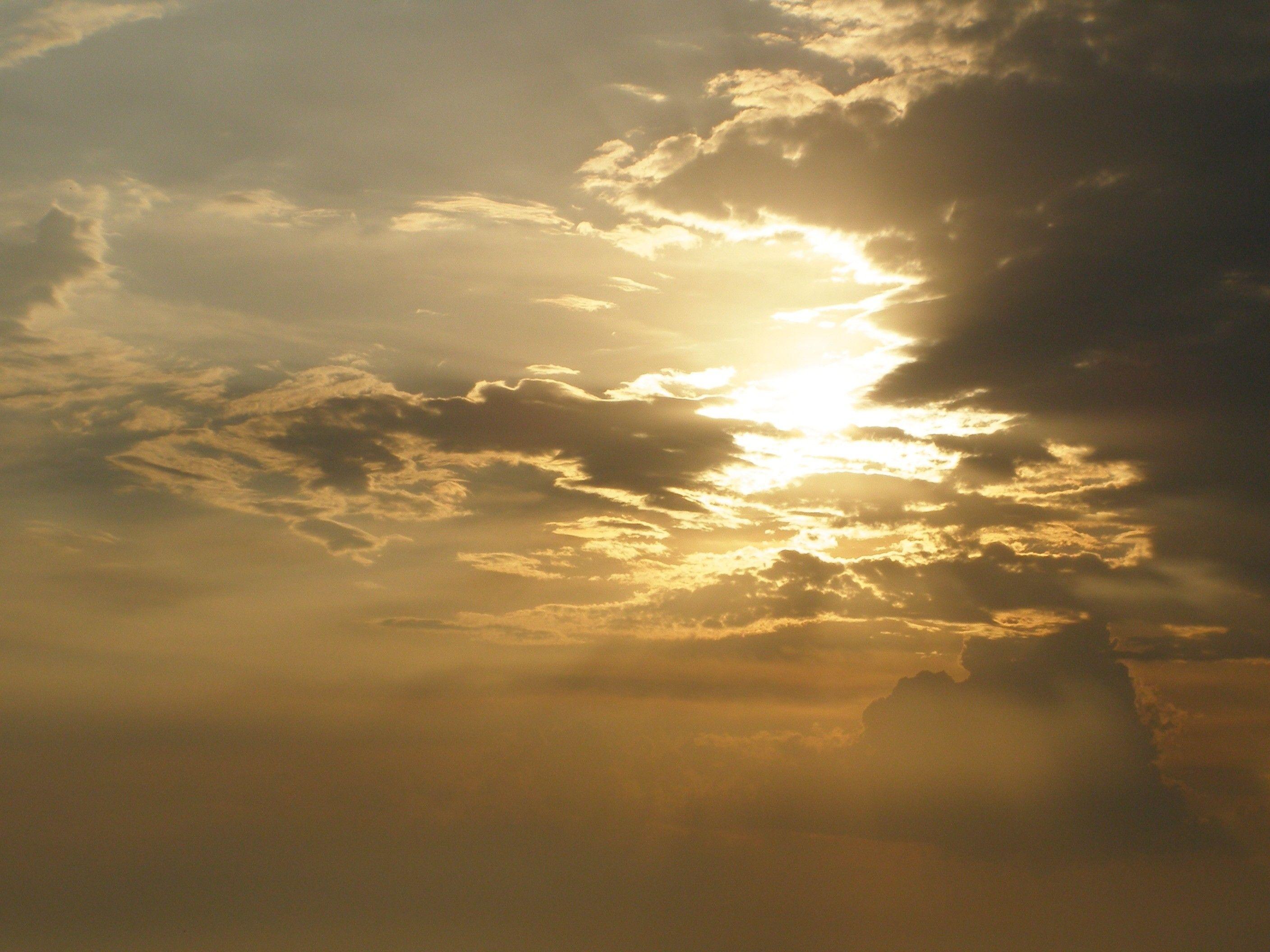 Yellow Sky Wallpapers Top Free Yellow Sky Backgrounds Wallpaperaccess