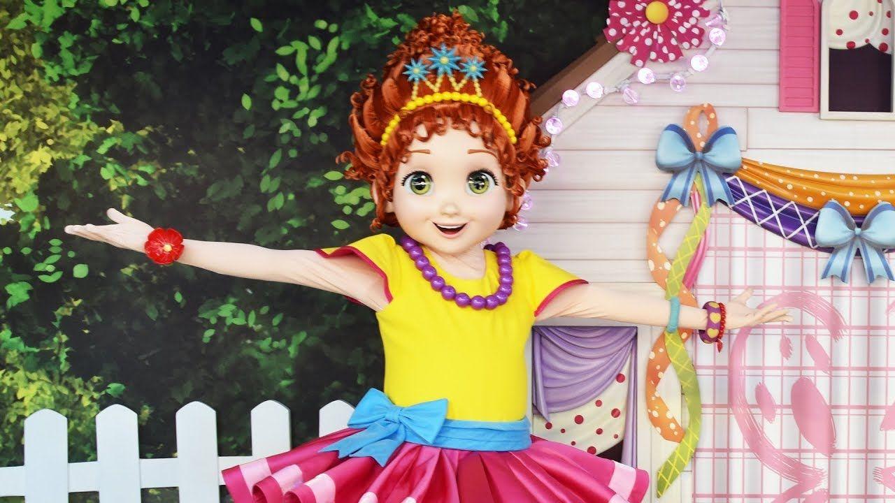 Fancy Nancy Wallpapers - Top Free Fancy Nancy Backgrounds - WallpaperAccess