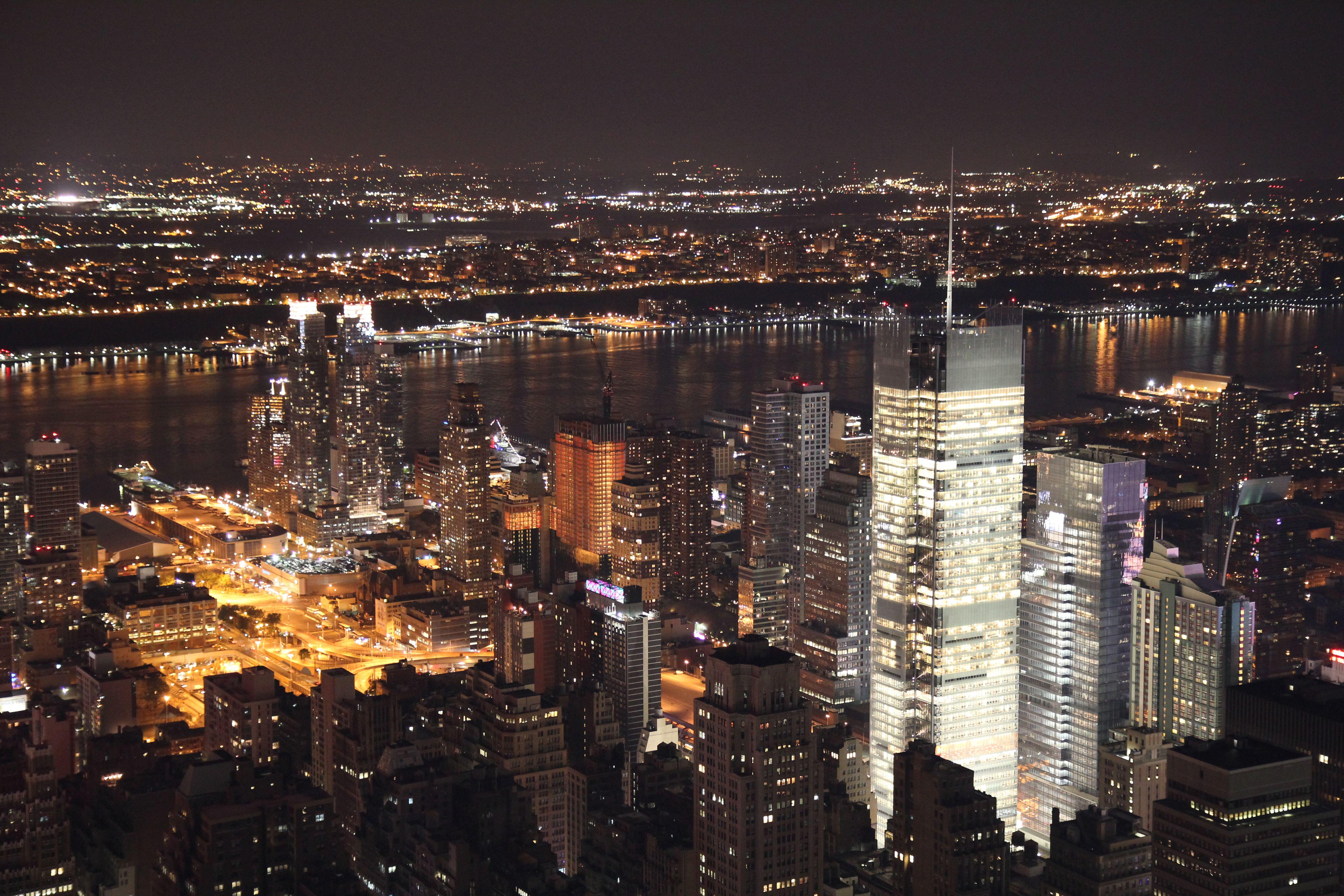 Empty City Wallpapers - Top Free Empty City Backgrounds - WallpaperAccess