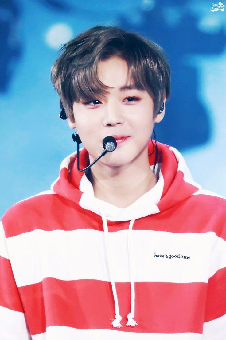 Park Jihoon Wallpapers - Top Free Park Jihoon Backgrounds - WallpaperAccess