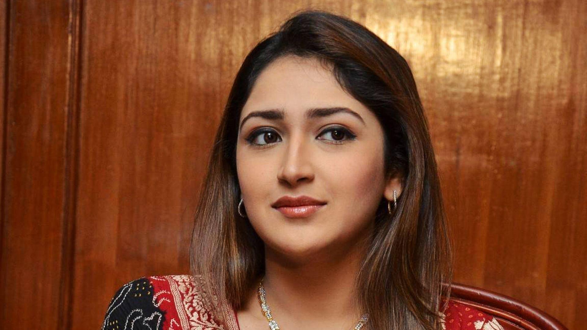 Sayesha Wallpapers - Top Free Sayesha Backgrounds - WallpaperAccess