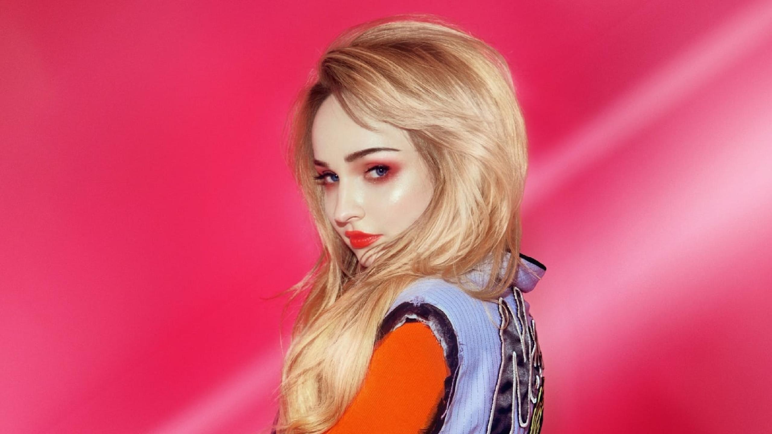 Kim Petras Wallpapers - Top Free Kim Petras Backgrounds - WallpaperAccess
