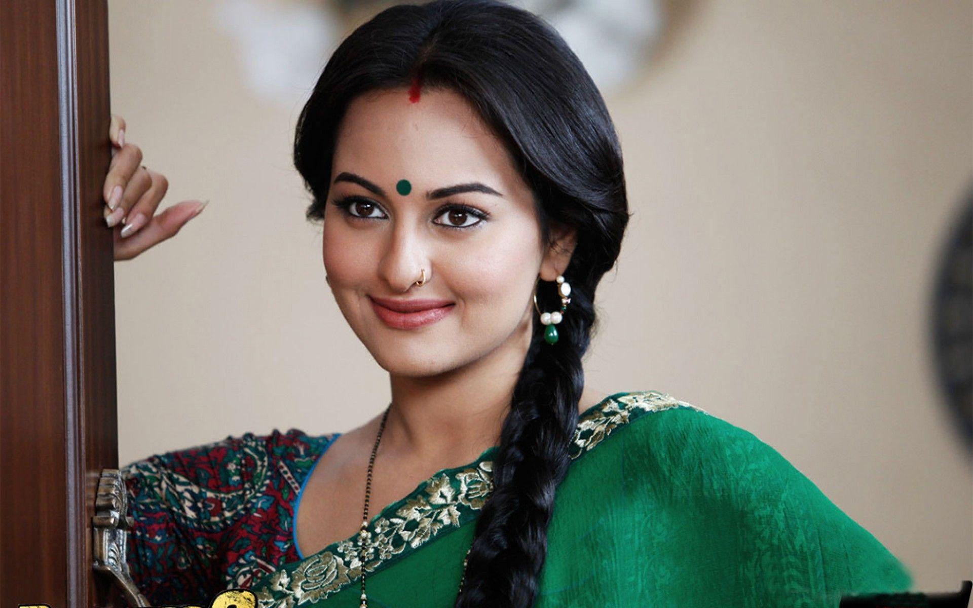Sonakshi Wallpapers - Top Free Sonakshi Backgrounds - WallpaperAccess