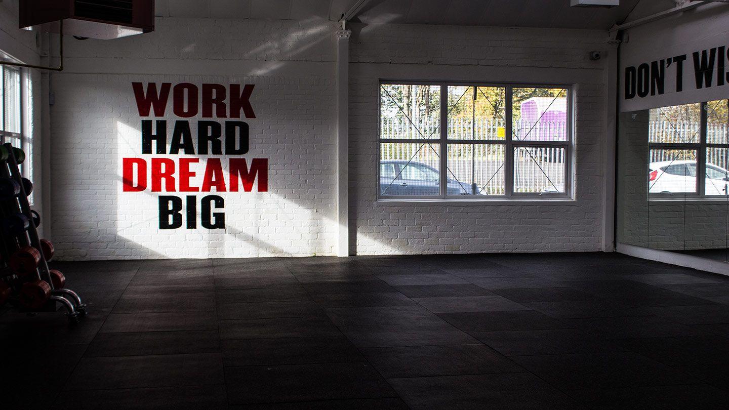 Empty Gym Wallpapers - Top Free Empty Gym Backgrounds - WallpaperAccess