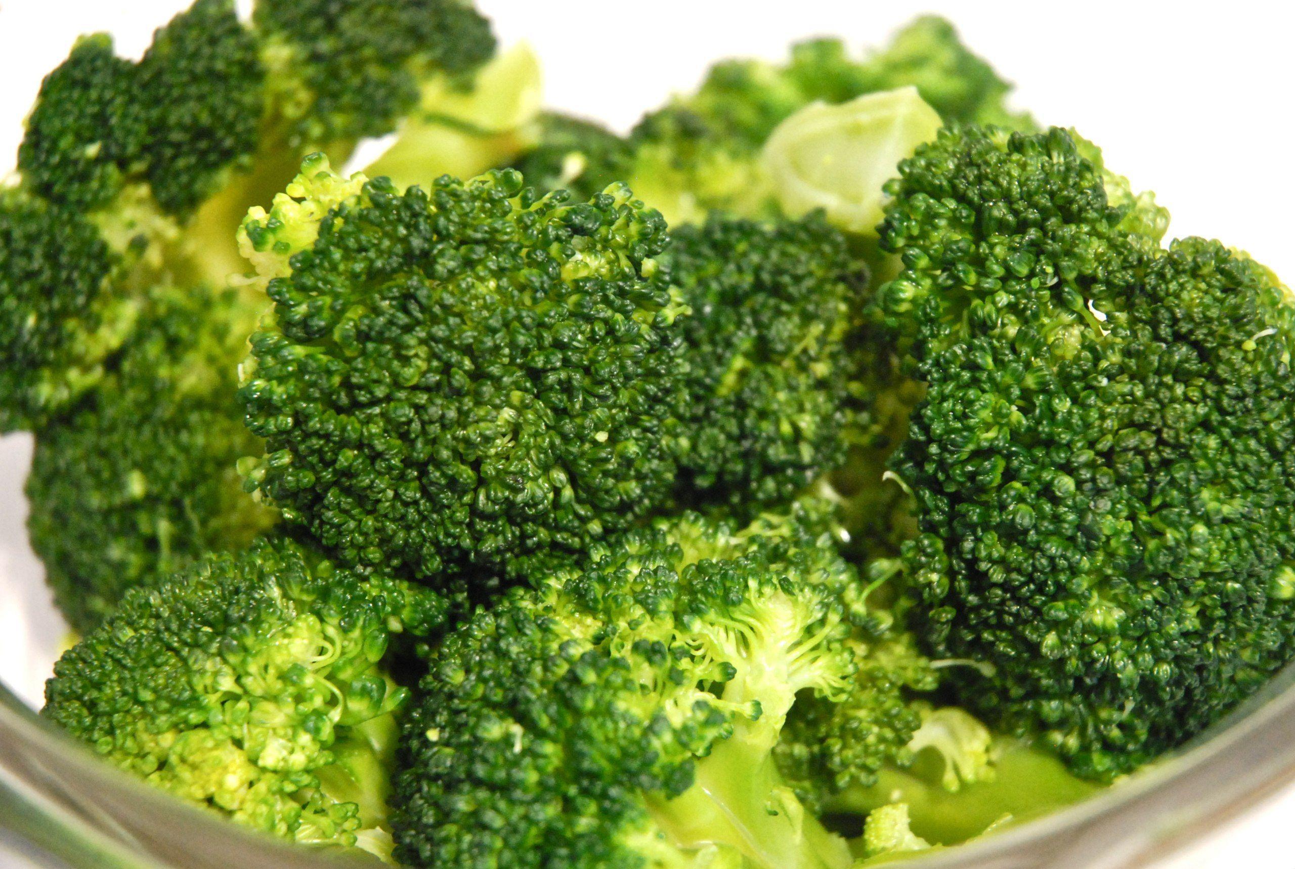 Broccoli Wallpapers - Top Free Broccoli Backgrounds - WallpaperAccess