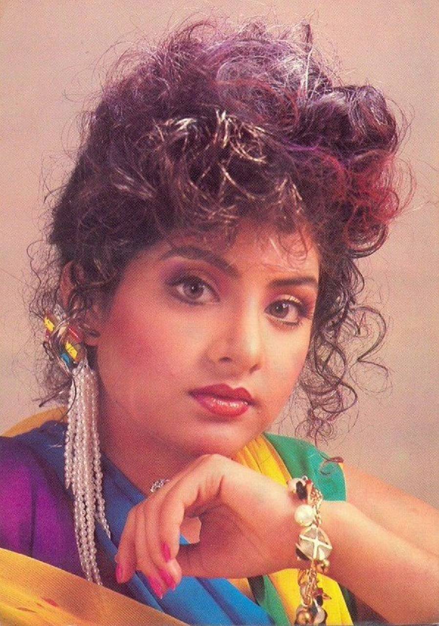 Divya Bharathi Wallpapers - Top Free Divya Bharathi Backgrounds ...