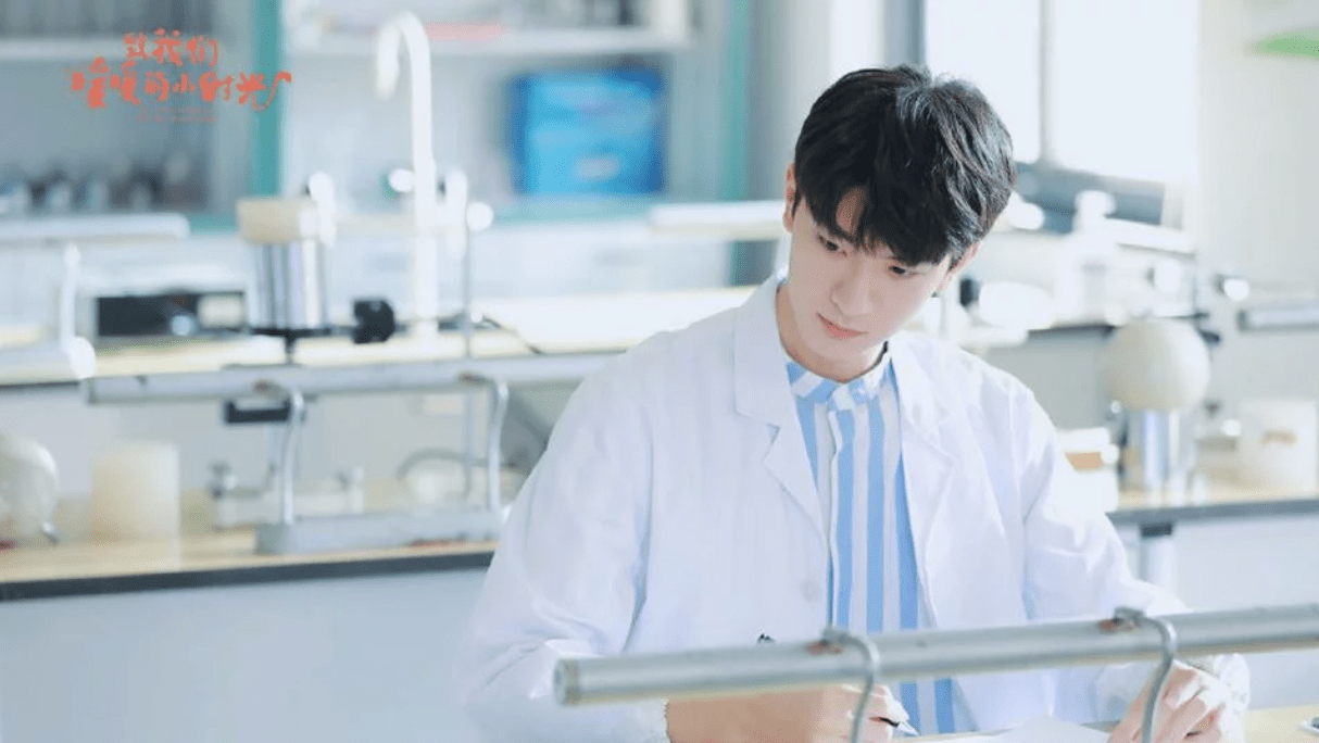 Lin Yi Wallpapers - Top Free Lin Yi Backgrounds - WallpaperAccess