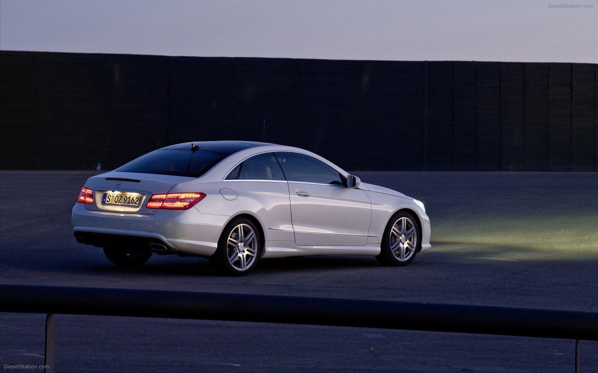Mercedes-Benz E-Class Wallpapers - Top Free Mercedes-Benz E-Class ...