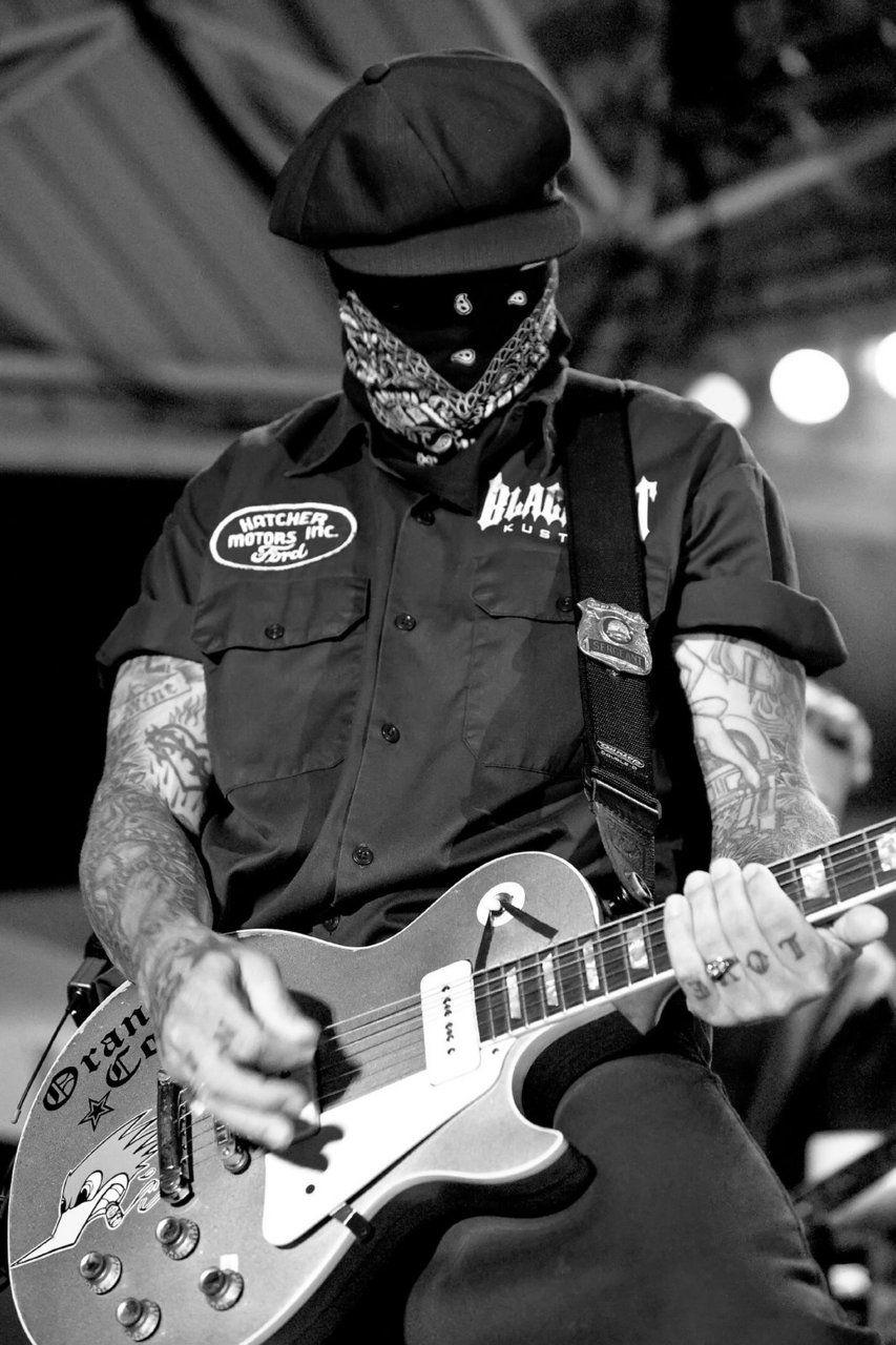 Mike Ness Wallpapers - Top Free Mike Ness Backgrounds - WallpaperAccess
