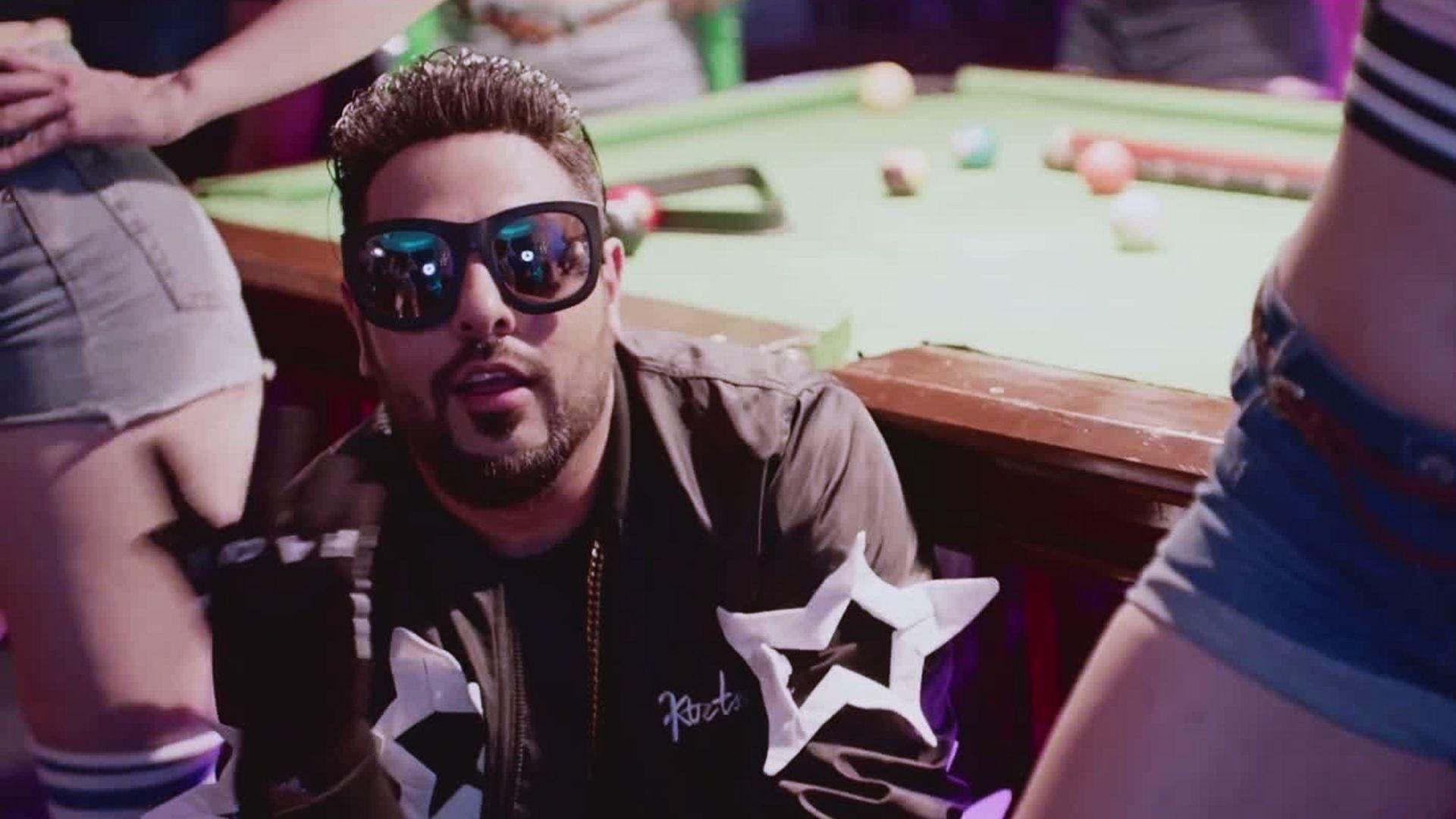 Rapper Wallpapers - Top Free Rapper Backgrounds - WallpaperAccess